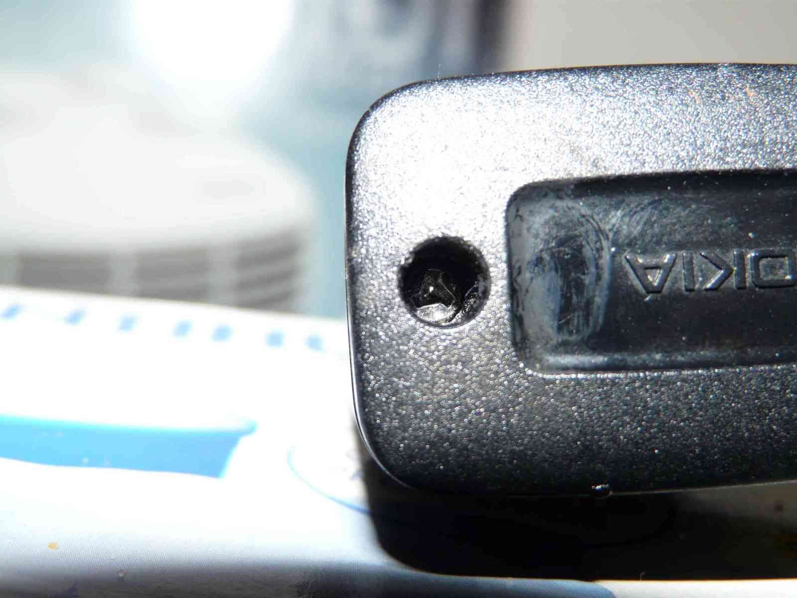 How to Unscrew Three Wing (Three-Pronged) Screws Without a Three ...