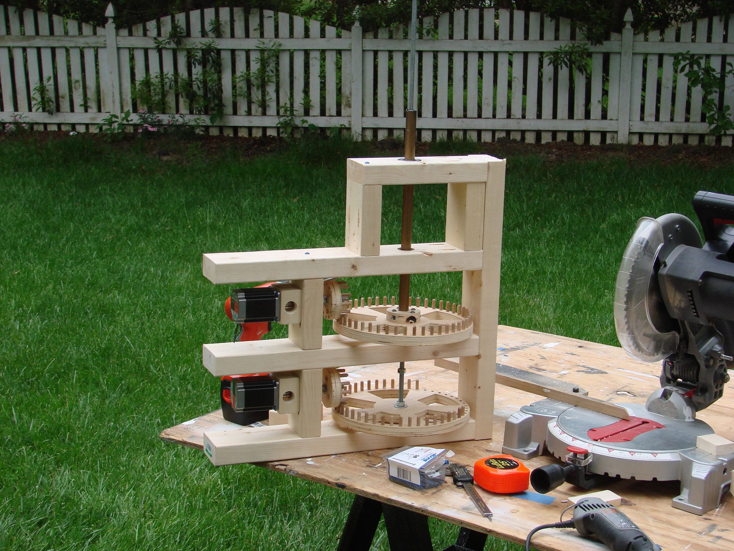 Internet Enabled Solar Tracker : 15 Steps (with Pictures) - Instructables