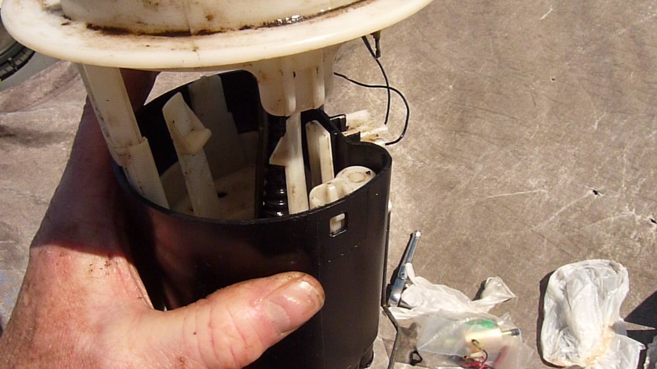 How to Convert Any in Tank Electric Fuel Pump to an External Inline ...