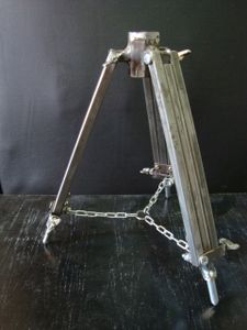 DIY Camera Tripod : 6 Steps - Instructables