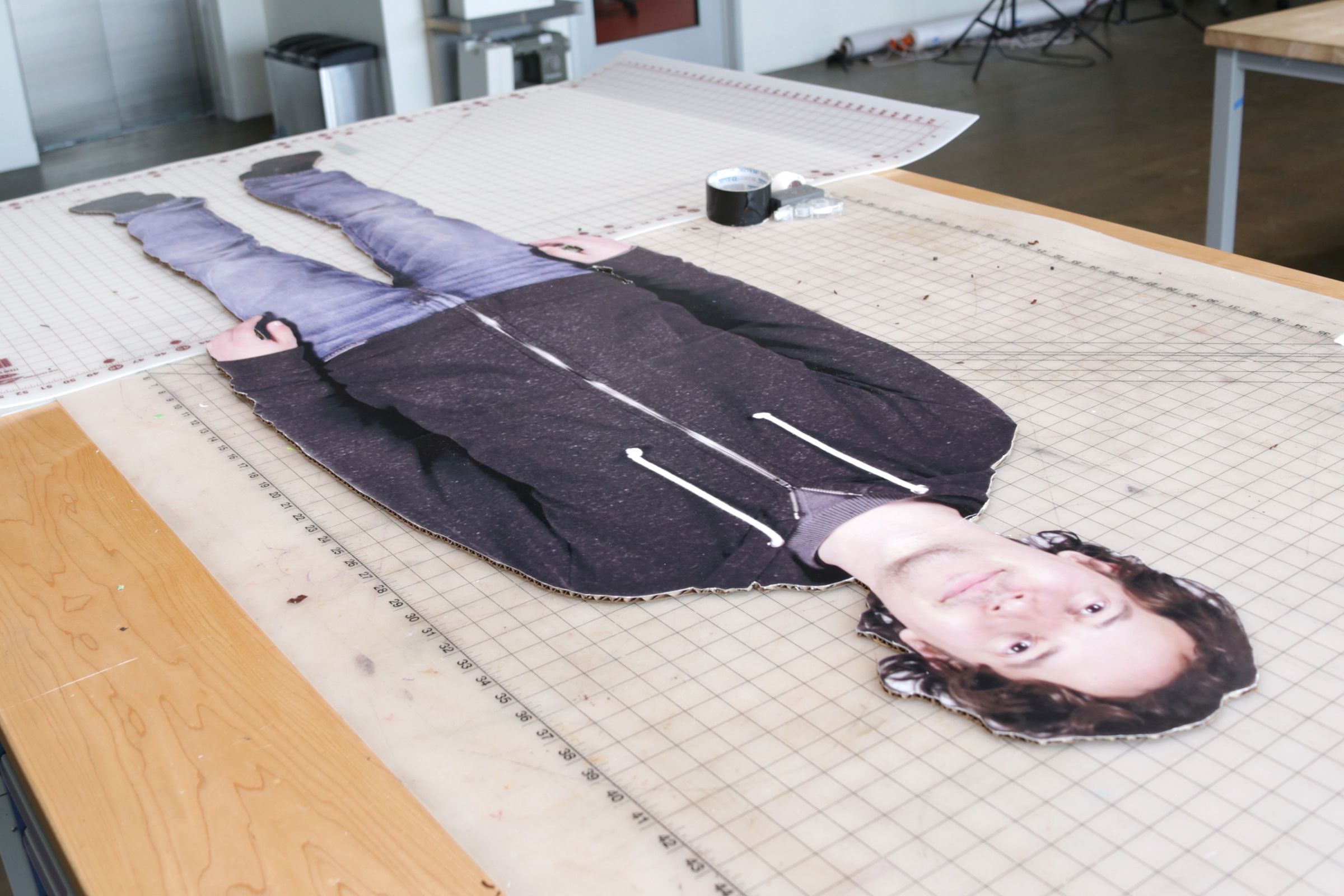 DIY Life-Sized Cardboard Cutout : 11 Steps (with Pictures) - Instructables