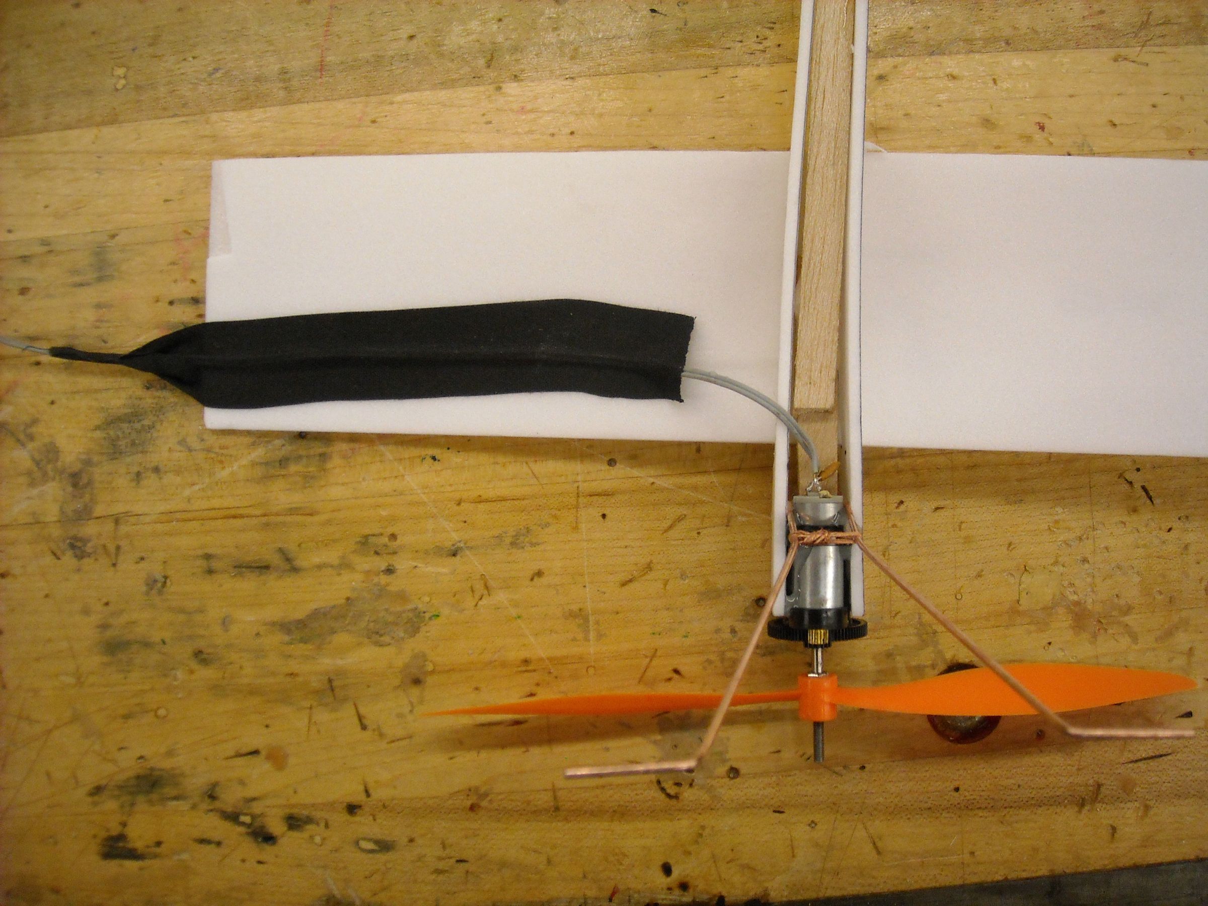 A Very Fast Electric Line Aircraft. : 10 Steps - Instructables