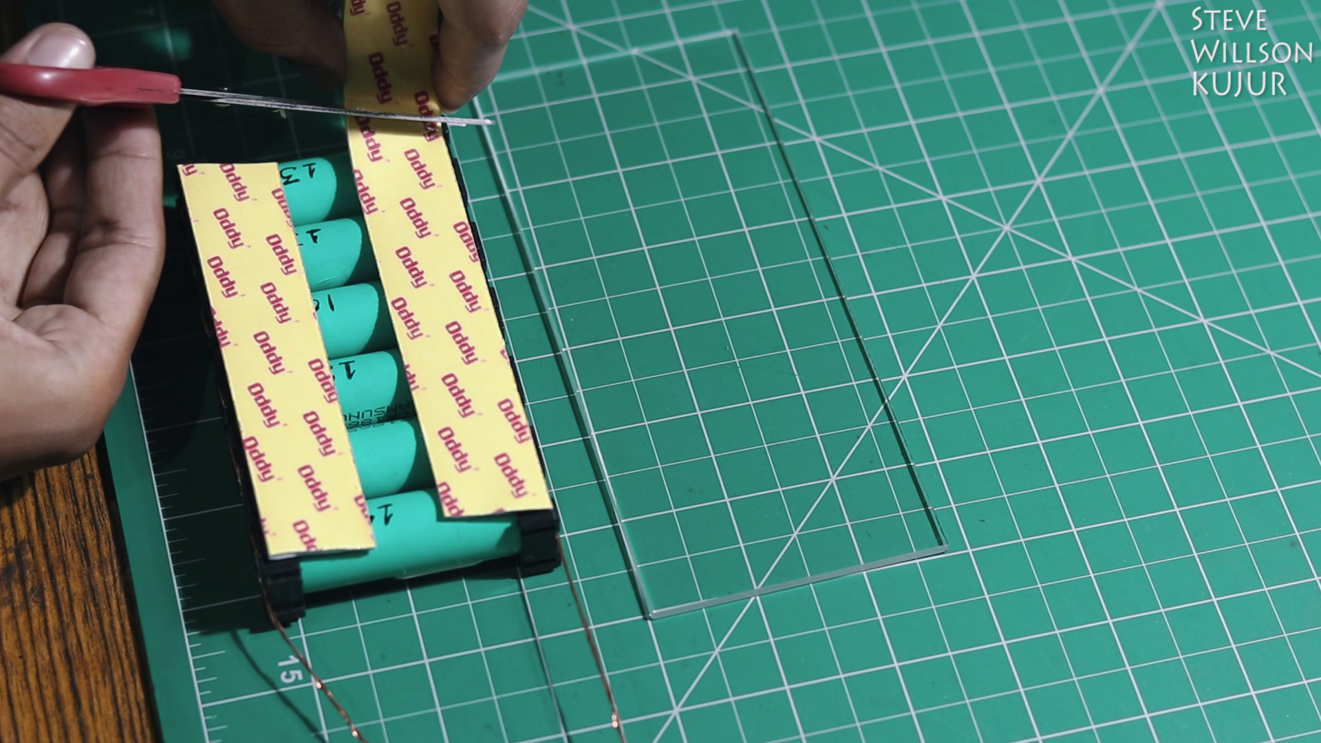 Build a Power Bank in $2 : 7 Steps (with Pictures) - Instructables