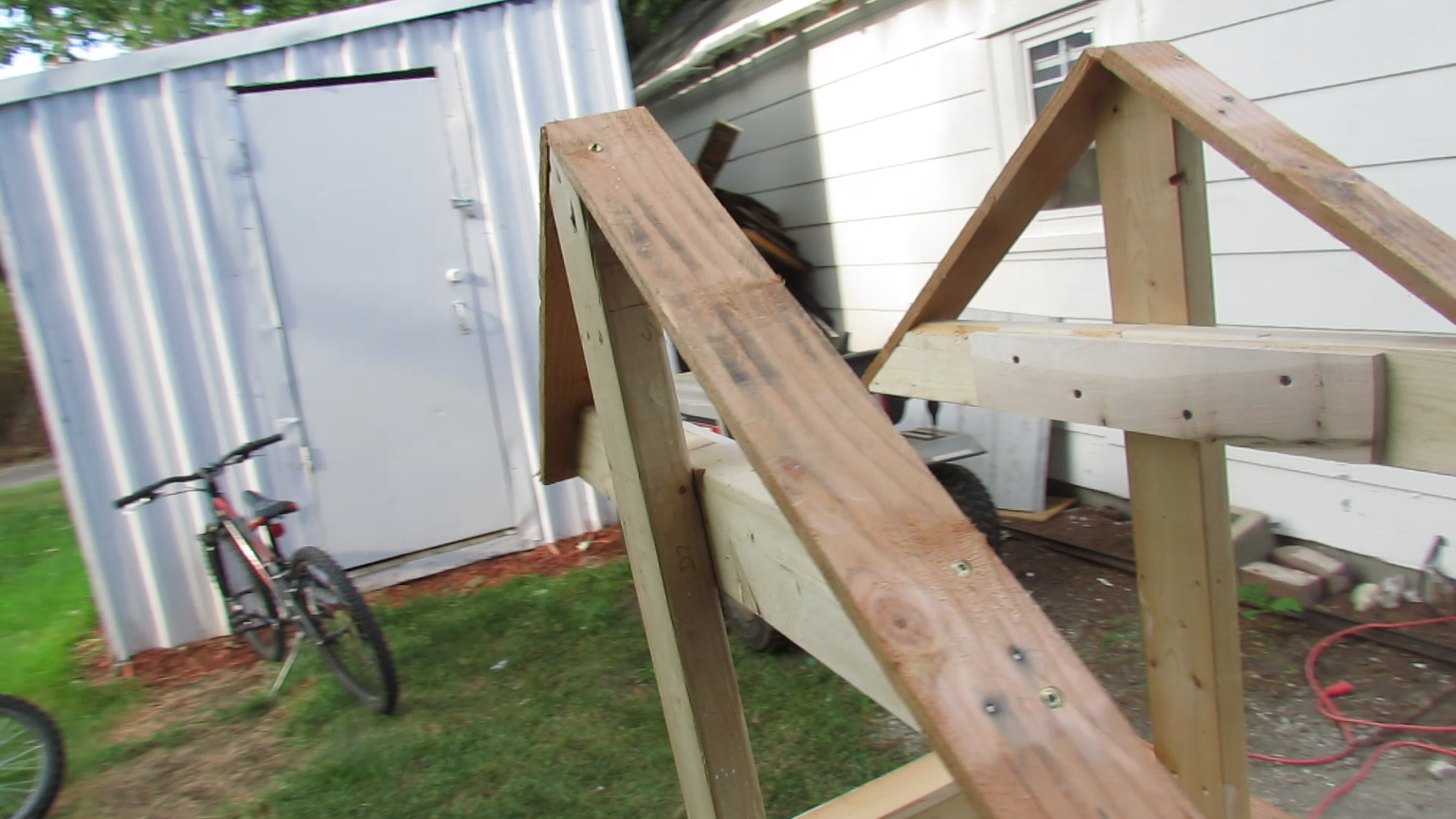 Make a Simple Wishing Well : 6 Steps (with Pictures) - Instructables