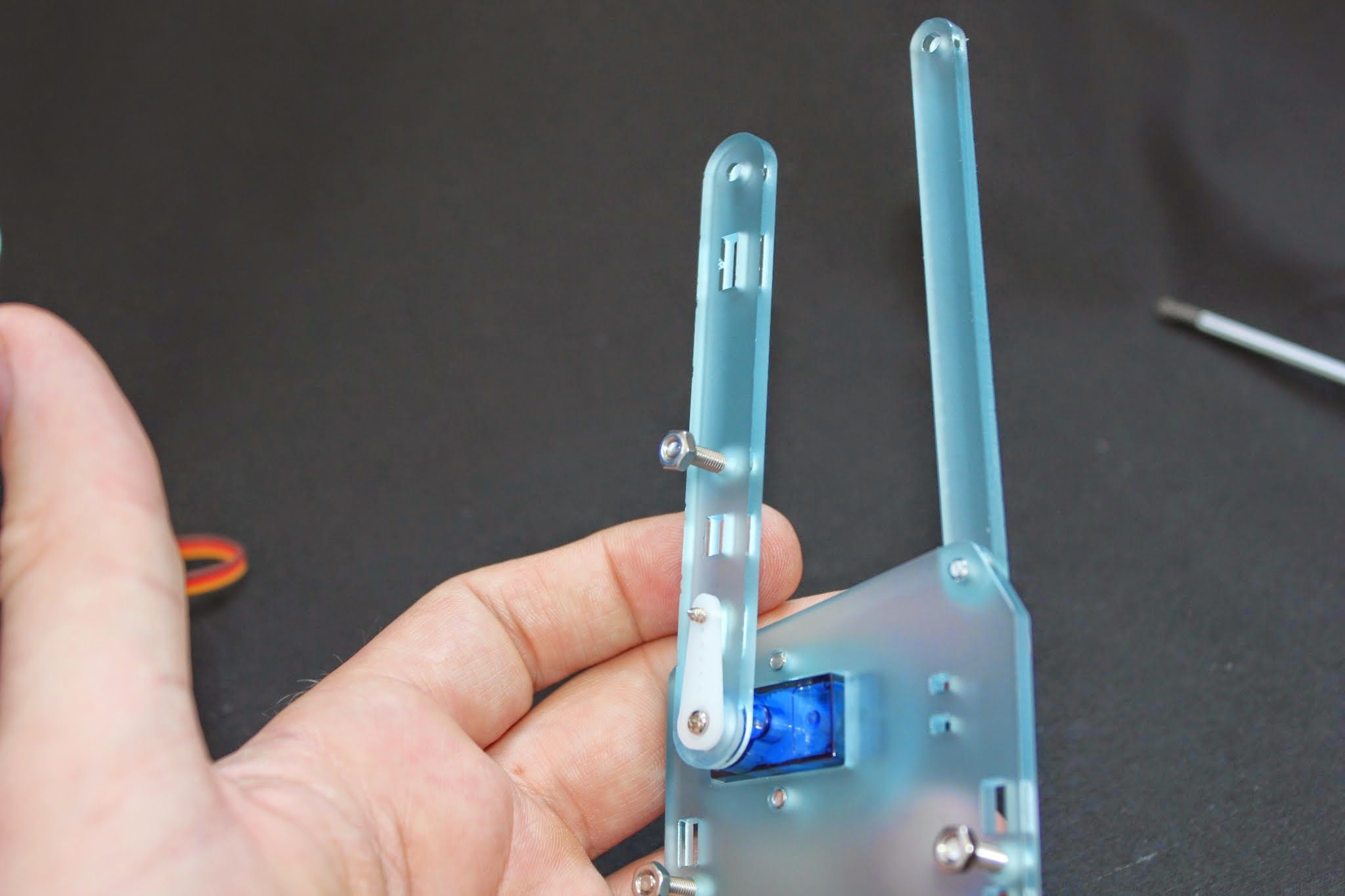 Pocket Sized Robot Arm MeArm V0.4 : 20 Steps (with Pictures ...