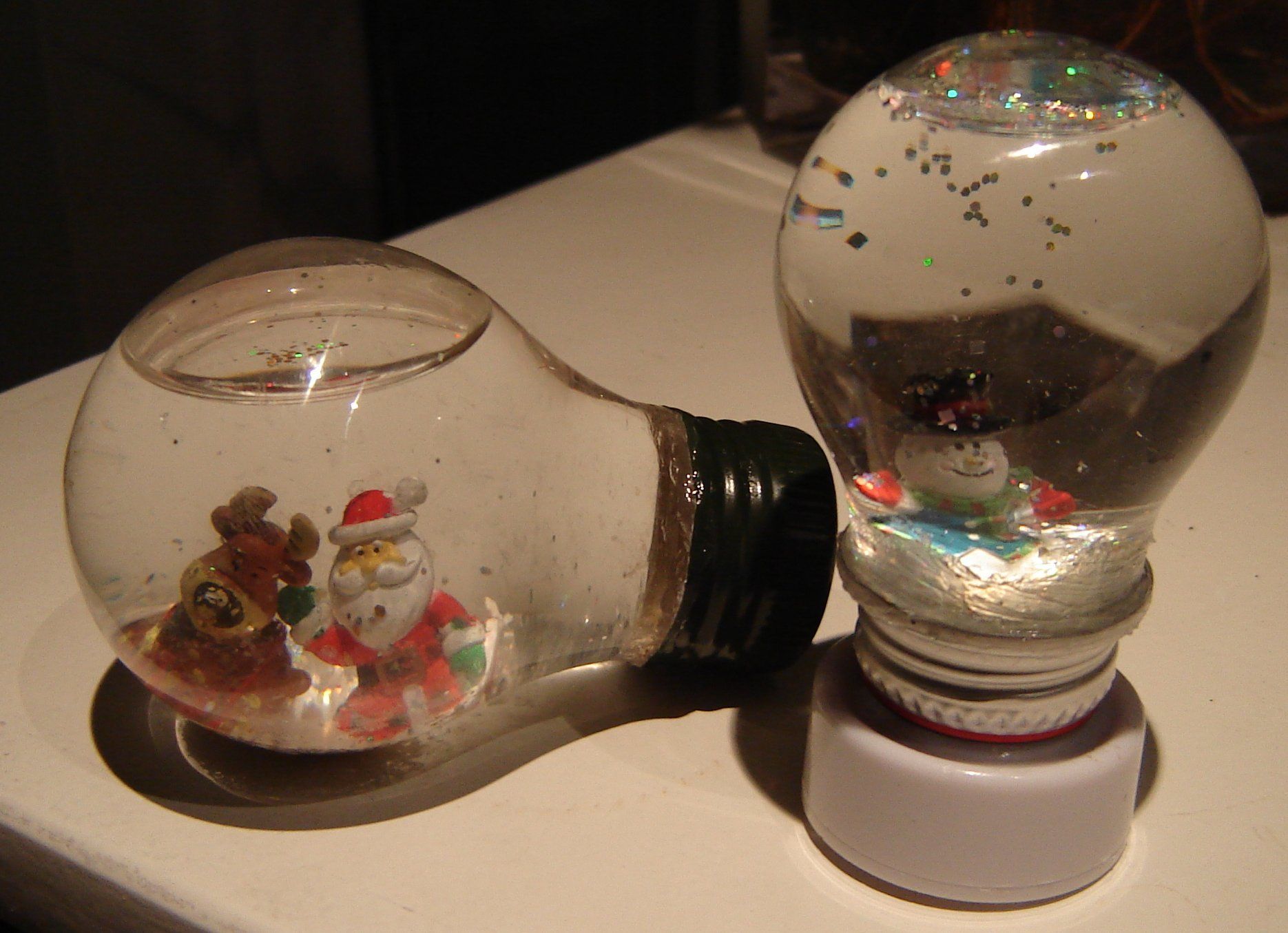 Light Bulb Snow Globes : 8 Steps (with Pictures) - Instructables