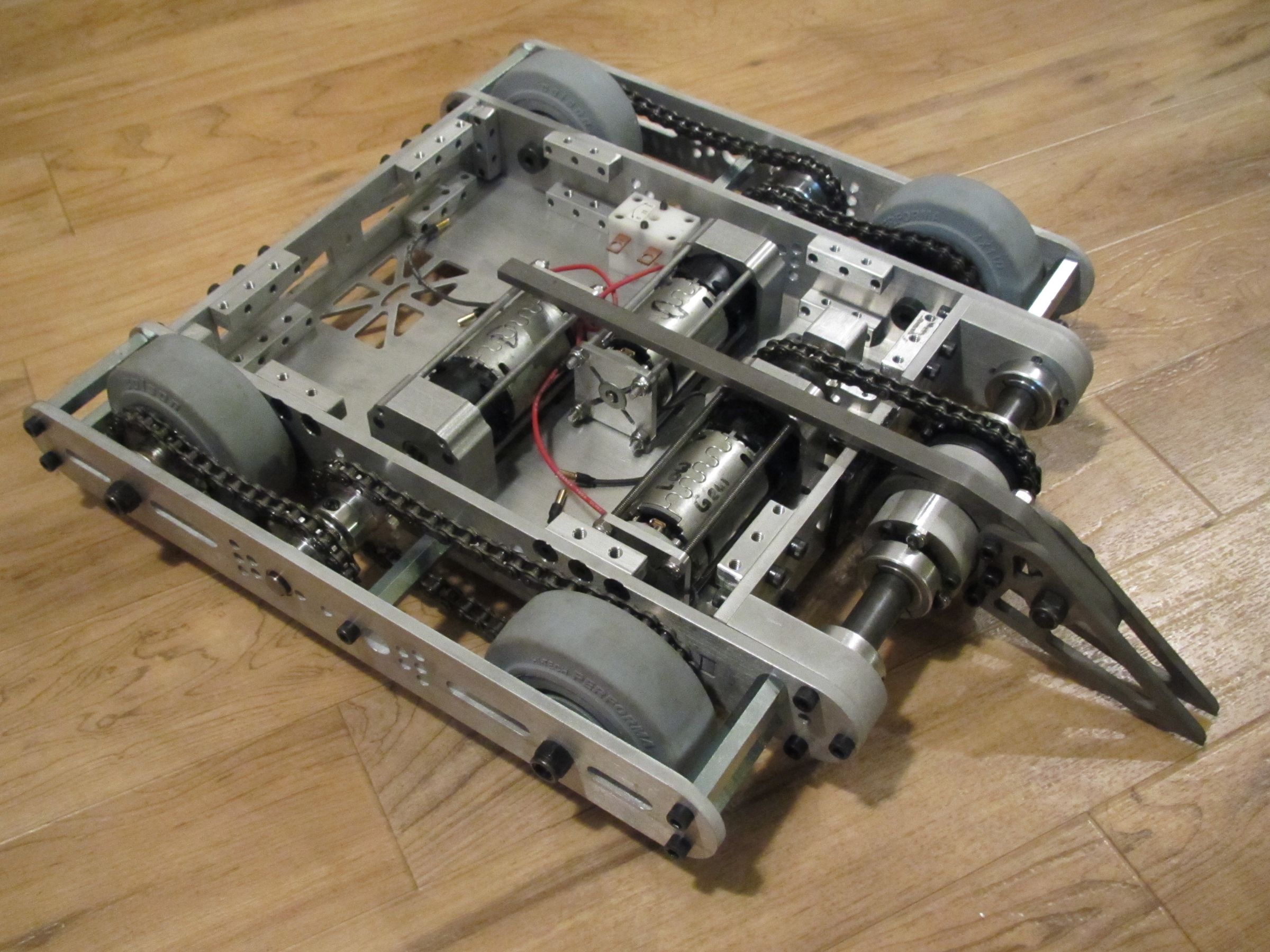 30lb Fighting Robot-Nyx : 6 Steps (with Pictures) - Instructables