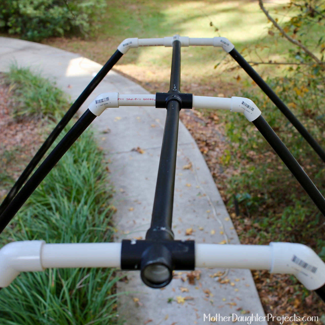 PVC Pipe Tunnel of Light : 8 Steps (with Pictures) - Instructables
