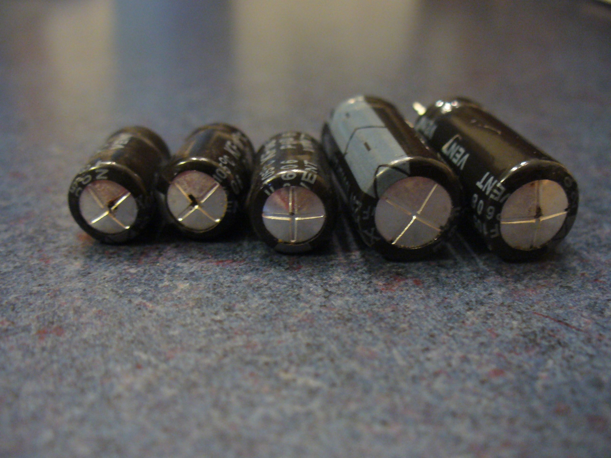 How to Repair Capacitors on Computer Motherboards and Other Electronic ...