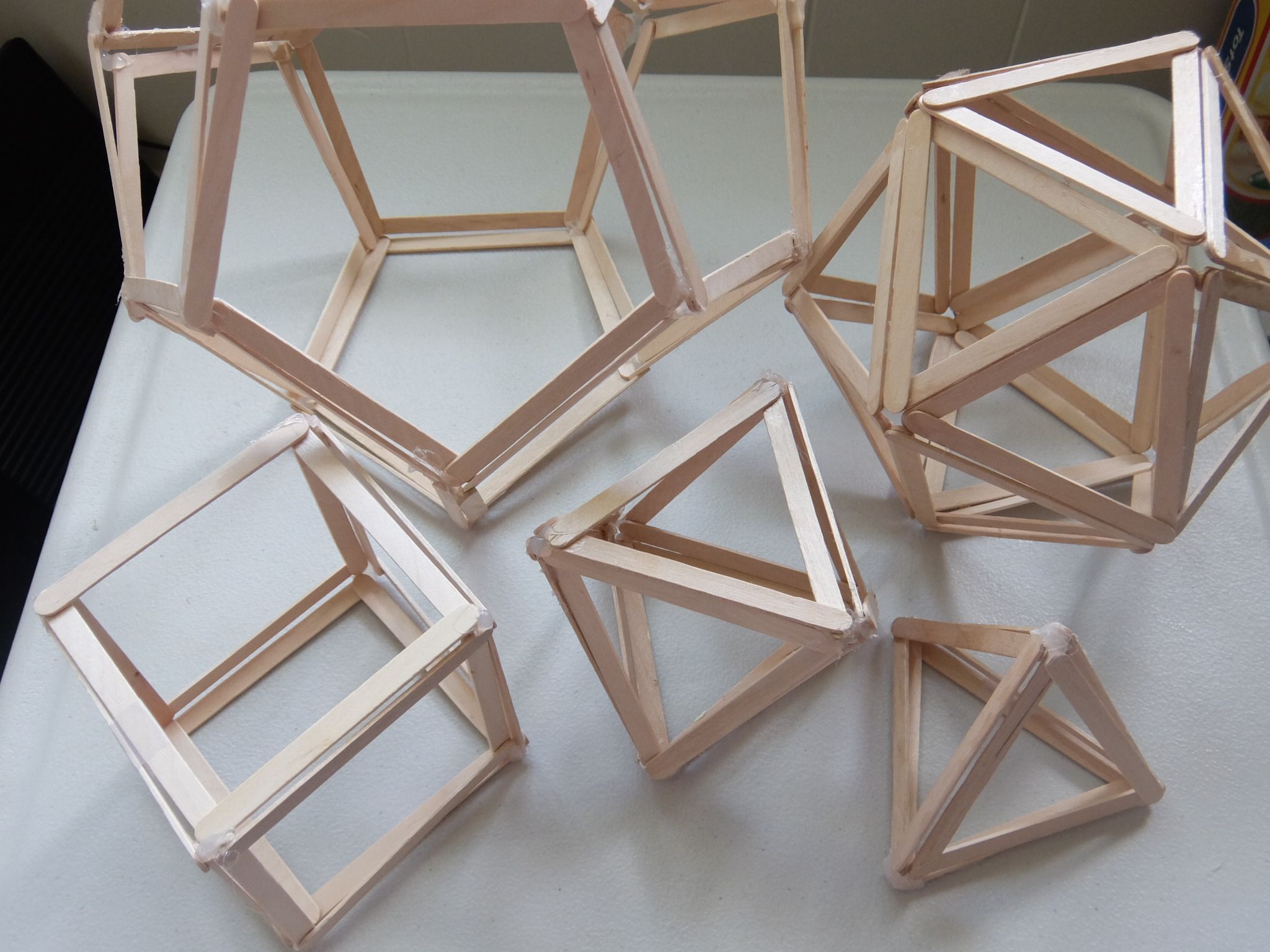 5 Platonic Solids Popsicle Sticks Models DIY : 6 Steps (with Pictures ...
