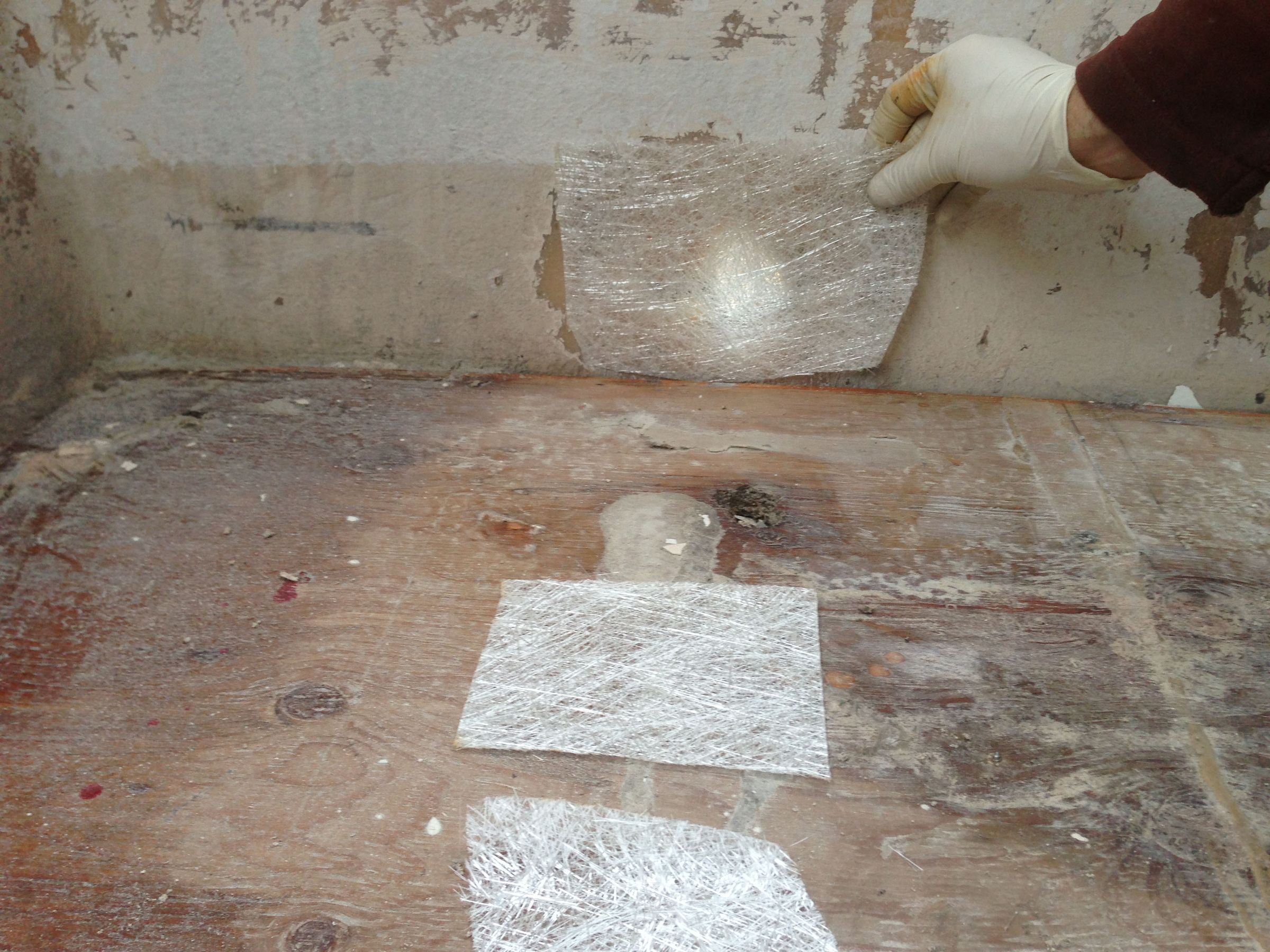 Repairing Fiberglass : 7 Steps (with Pictures) - Instructables