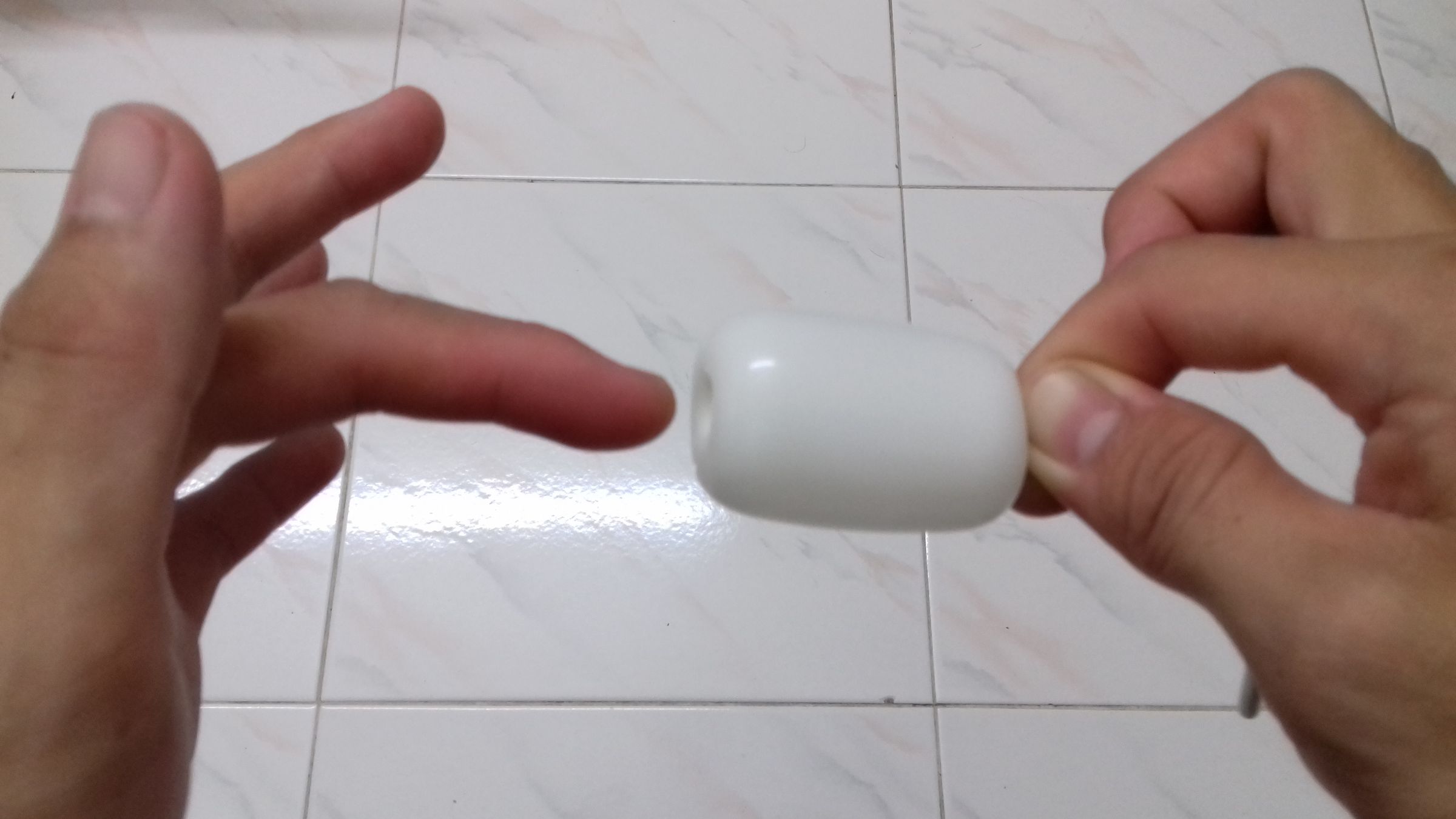 Balloon Twisting- Basic Skills- Types of Twists : 4 Steps - Instructables