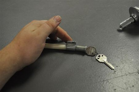 How to Re-Pin a Lock With Original Key : 5 Steps (with Pictures ...