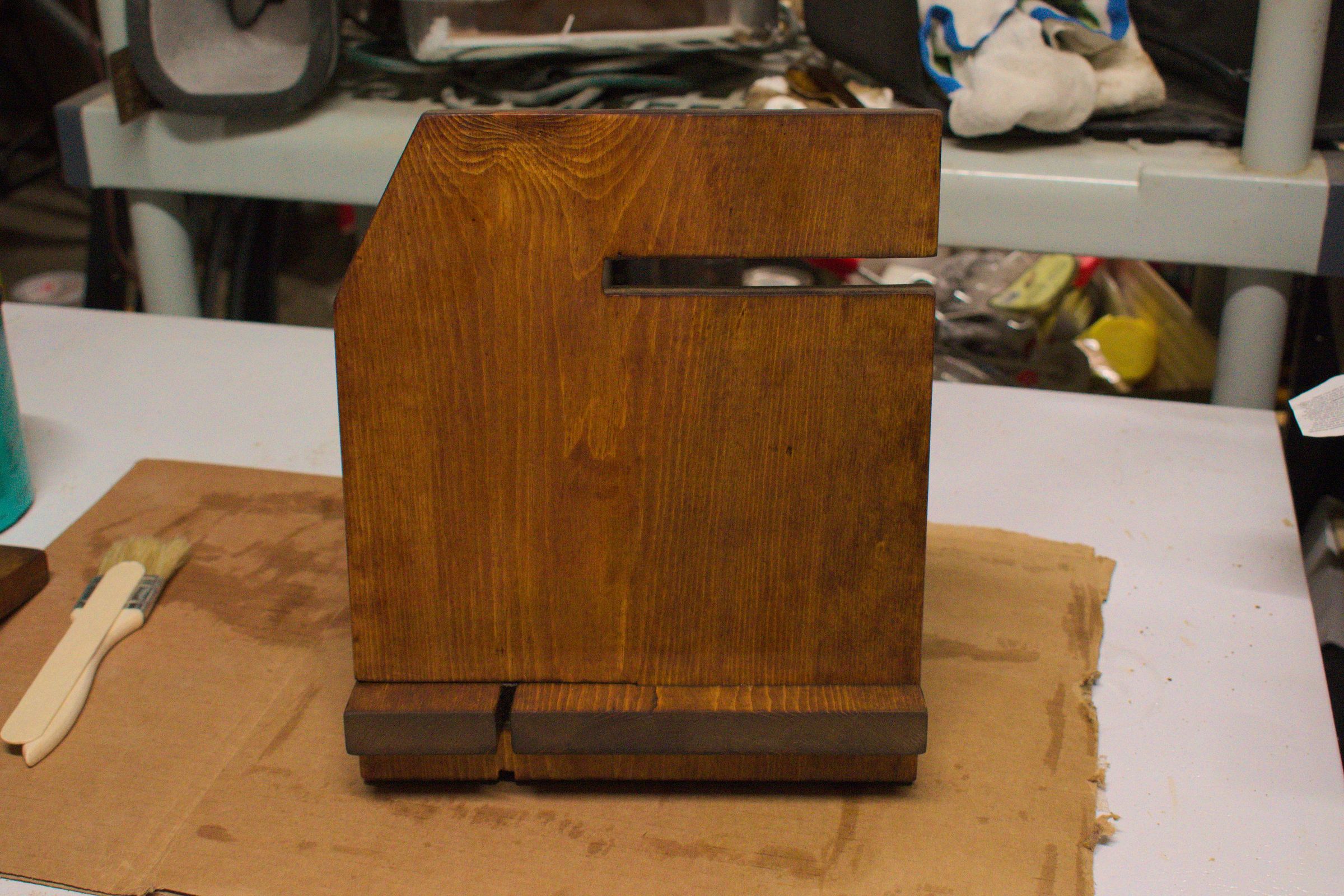 Minimalist Docking Station : 10 Steps (with Pictures) - Instructables