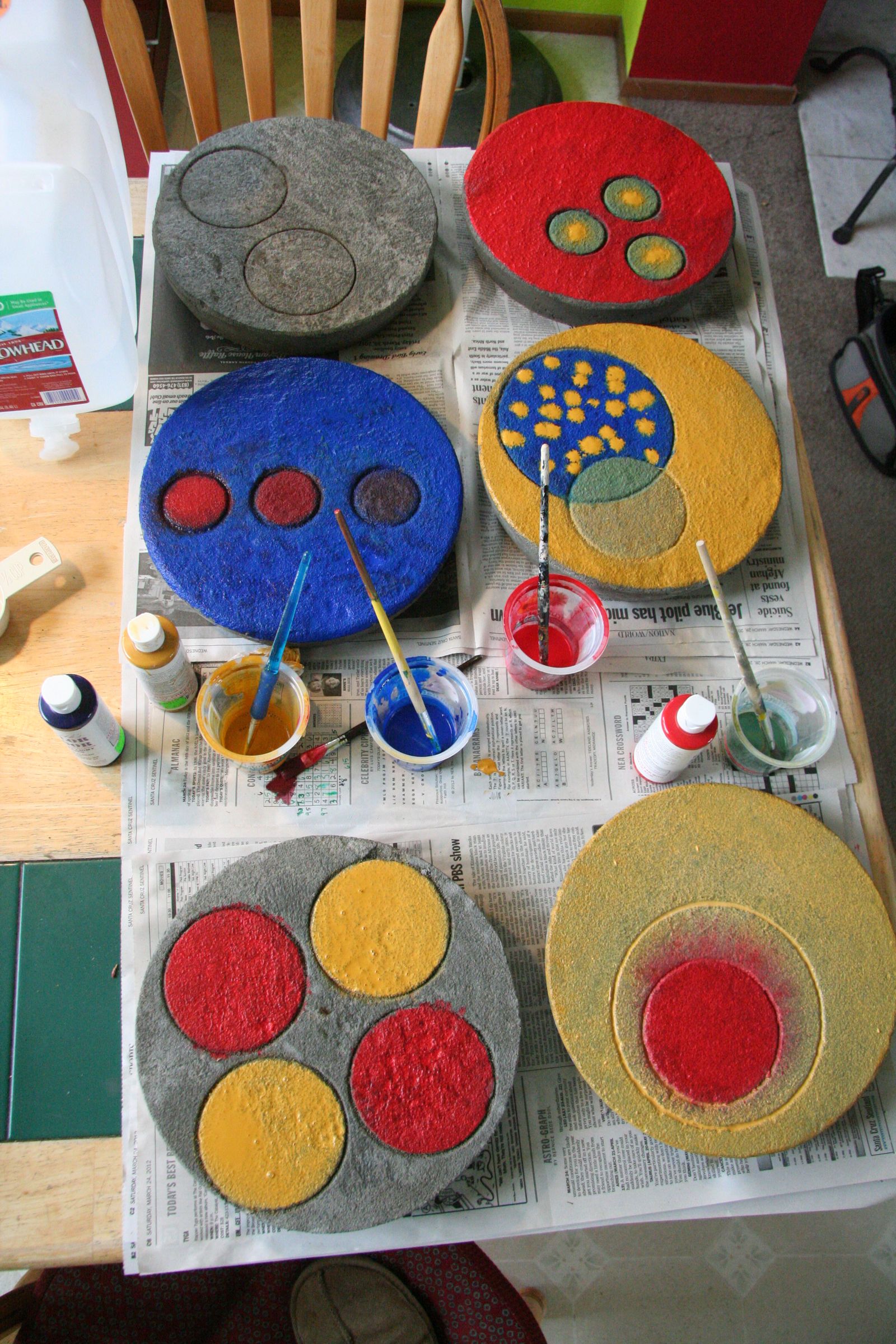 Colorful Garden Stepping Stones : 5 Steps (with Pictures) - Instructables