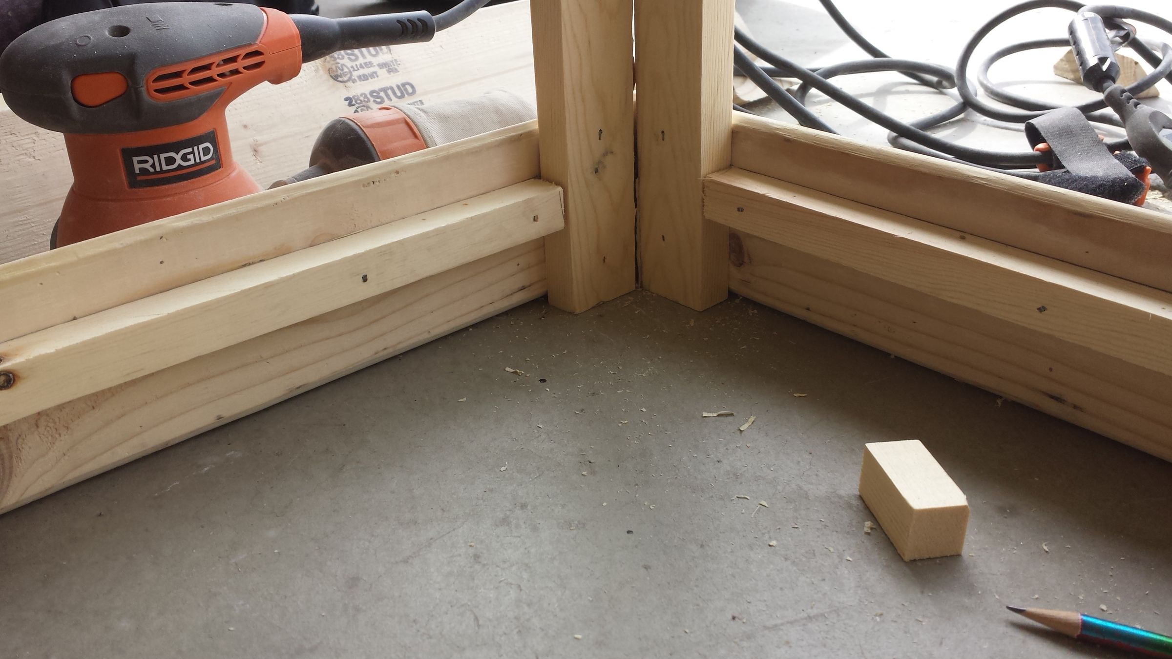 Dog Kennel End Table : 13 Steps (with Pictures) - Instructables