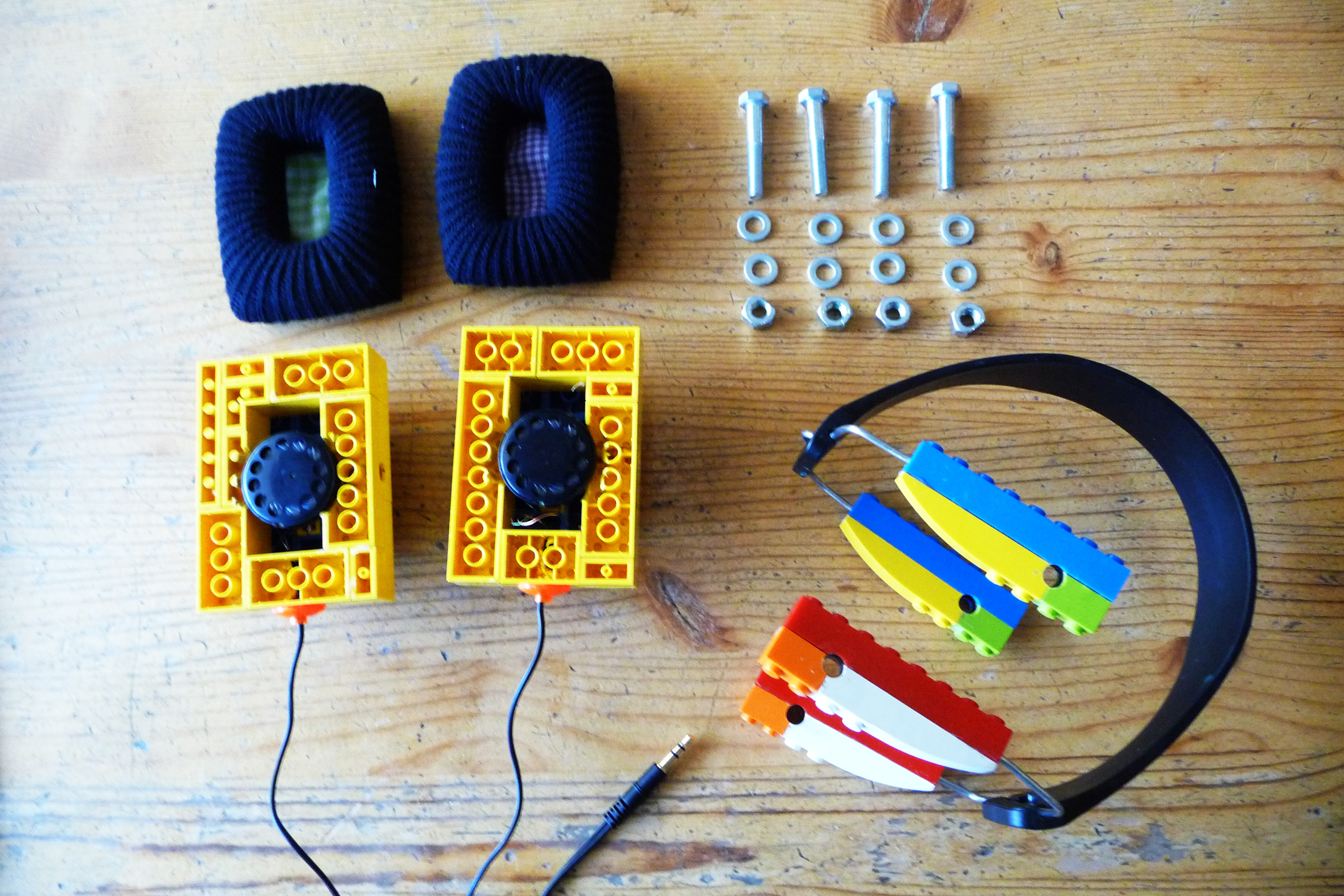 Lego Headphones (with Pictures) - Instructables