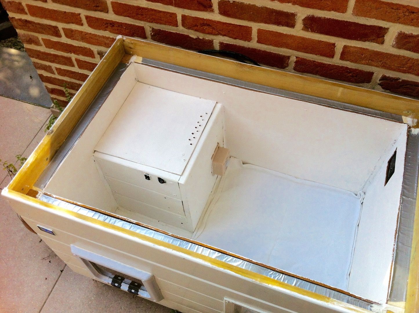 Solar Powered Cat House : 4 Steps (with Pictures) - Instructables