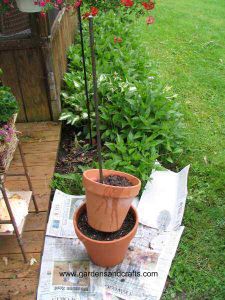 Tipsy Pots Tower Planter : 5 Steps (with Pictures) - Instructables