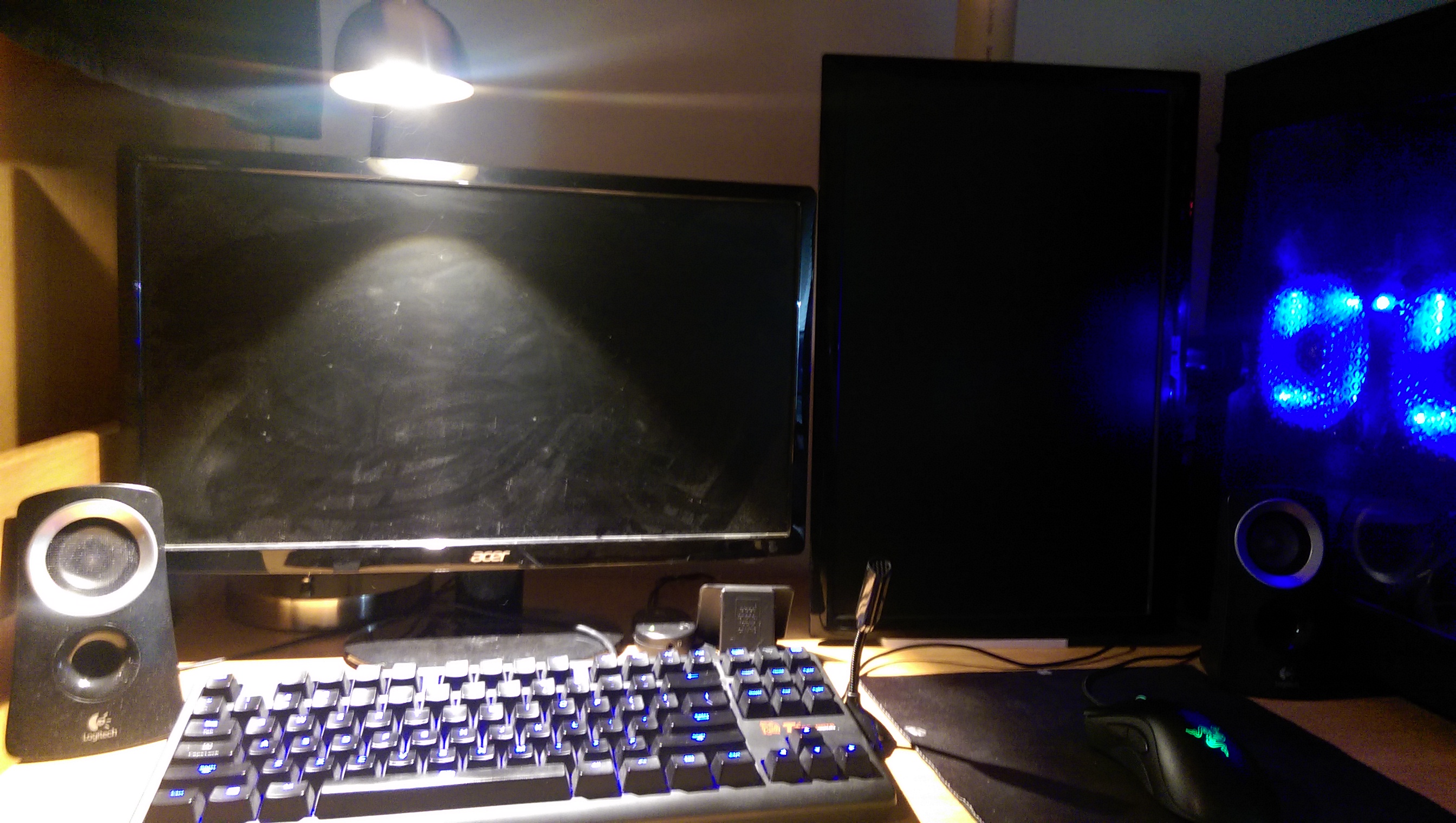 DIY PVC Monitor Mount (~$20) : 5 Steps - Instructables