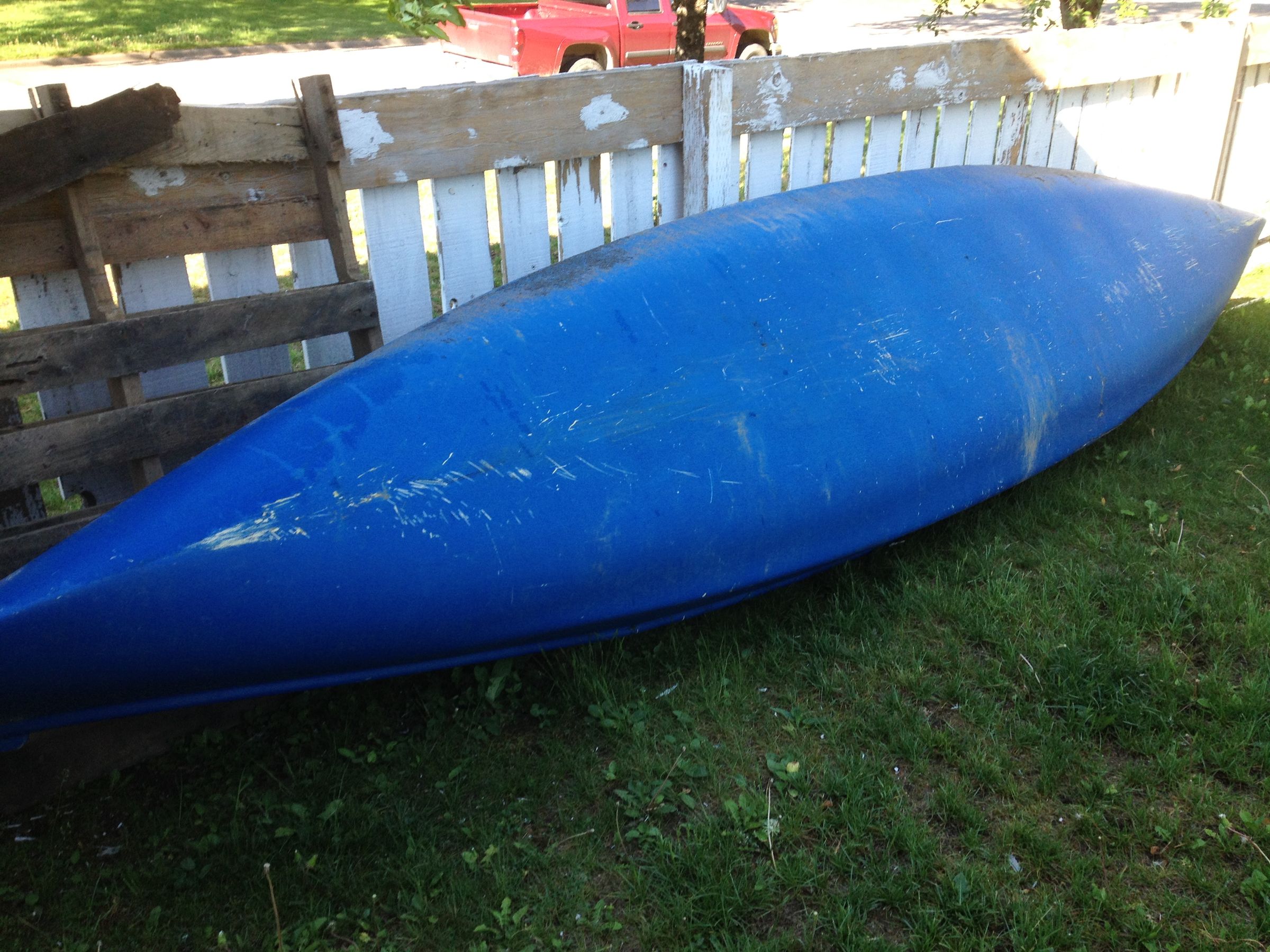 Repairing a Fiberglass Canoe : 7 Steps (with Pictures) - Instructables