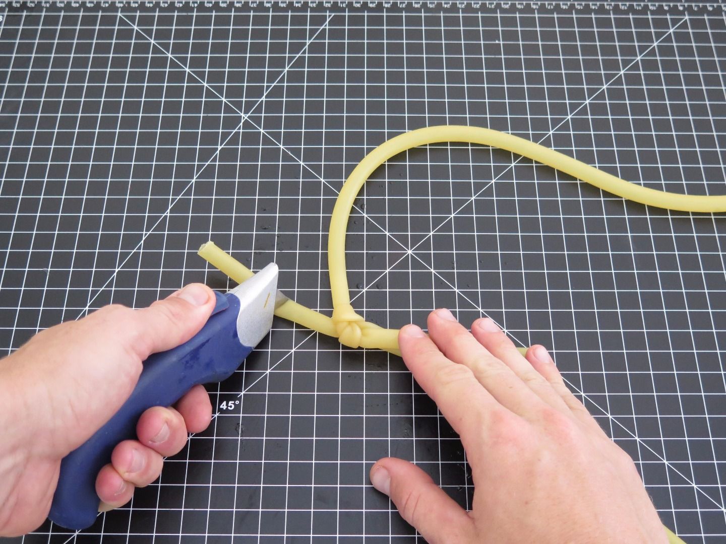 Water Balloon Slingshot (in 3 Minutes) : 5 Steps (with Pictures ...