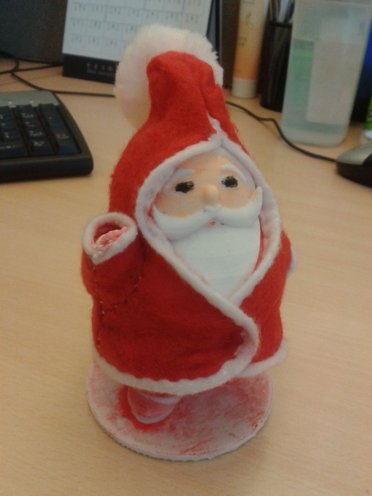 Design Your Santa Claus With Tinkercad : 4 Steps - Instructables