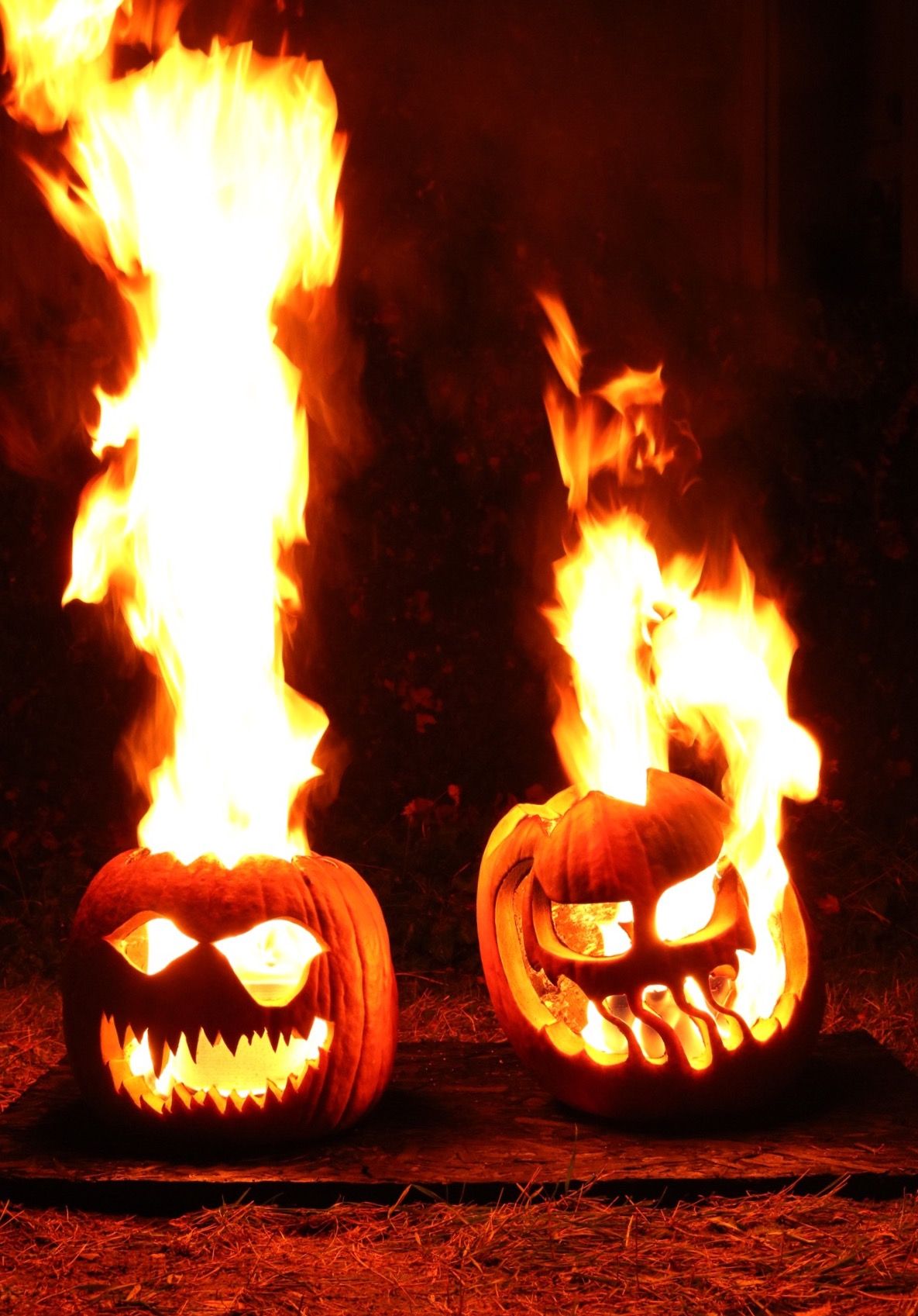Flaming Halloween Jack-o'-lanterns : 6 Steps (with Pictures ...