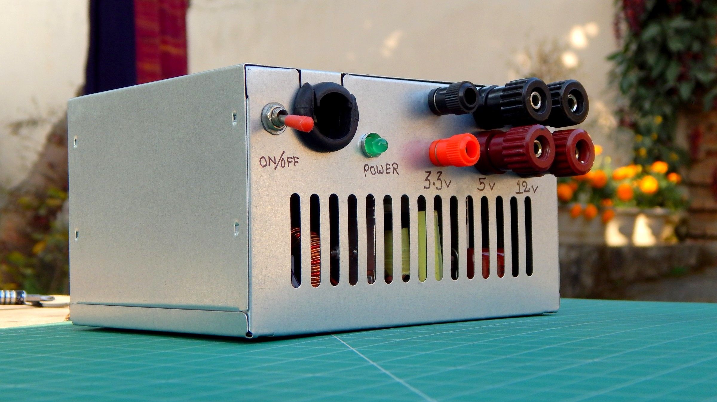 DIY Bench Power Supply With Old Computer SMPS : 13 Steps (with Pictures ...