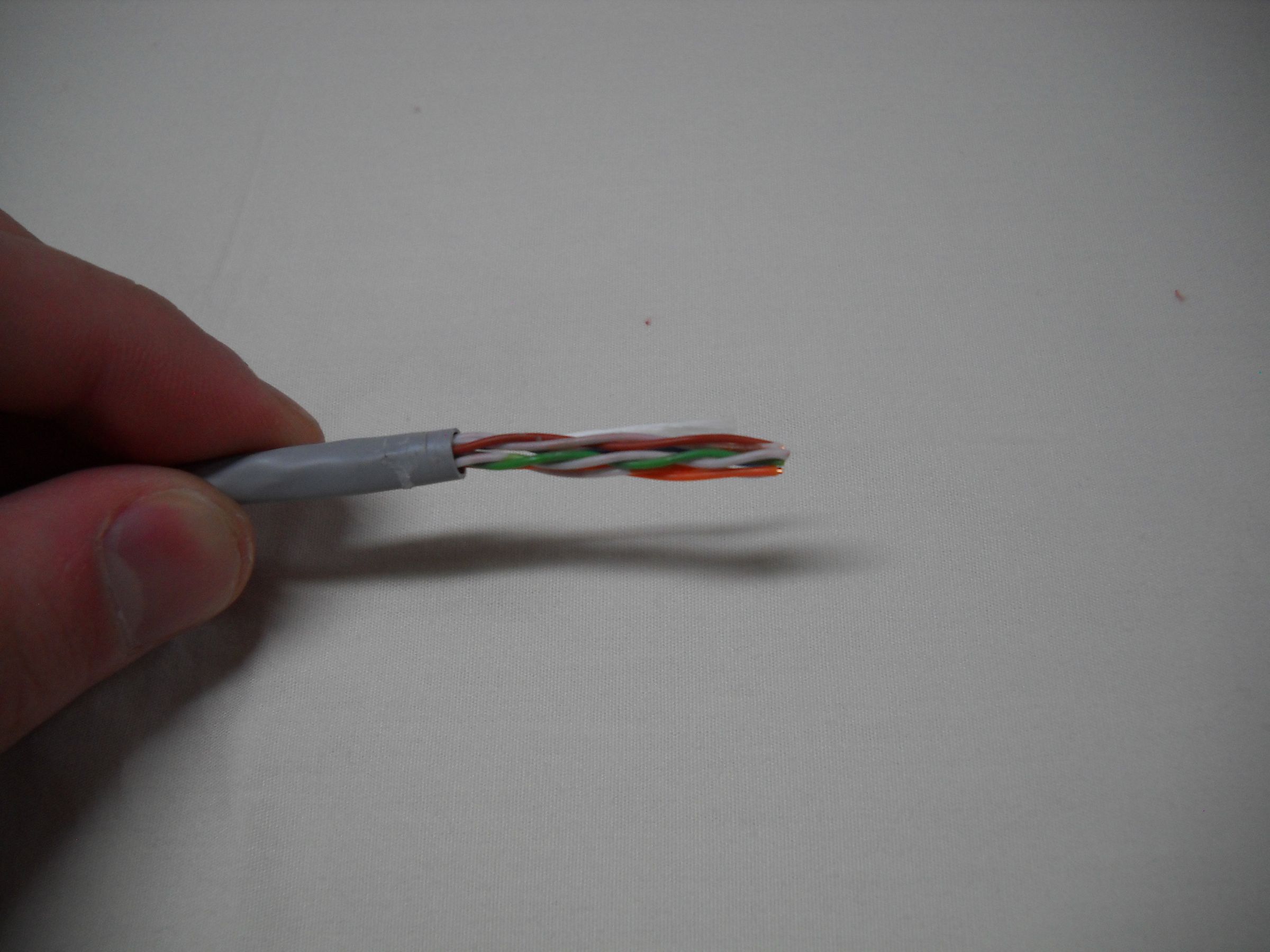 Terminating an Ethernet (CAT5e/CAT6) Cable : 6 Steps - Instructables
