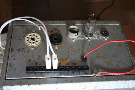 SImple Valve (Tube) Tester - Instructables