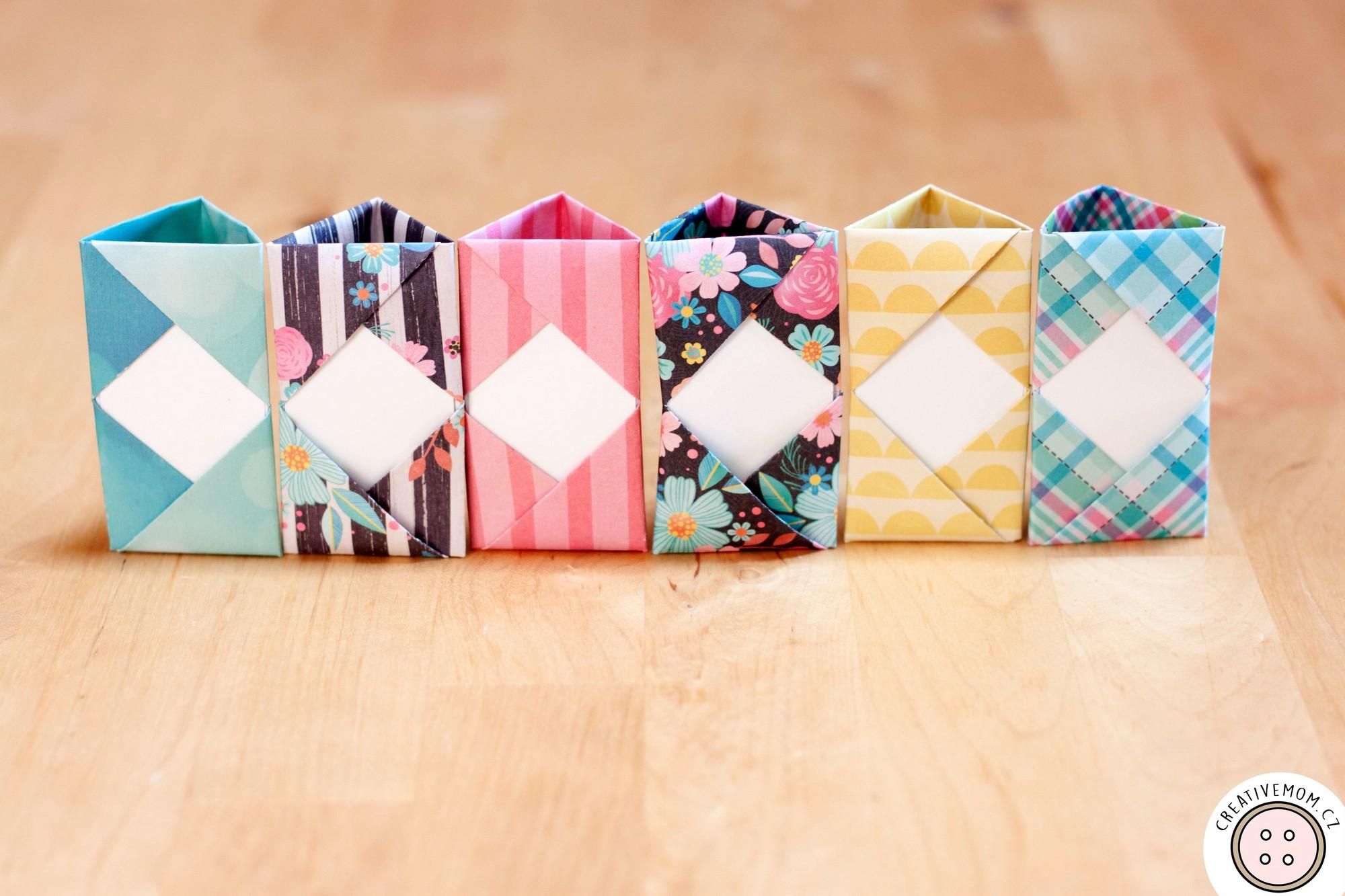 Folded Paper Pencil Stand : 3 Steps (with Pictures) - Instructables
