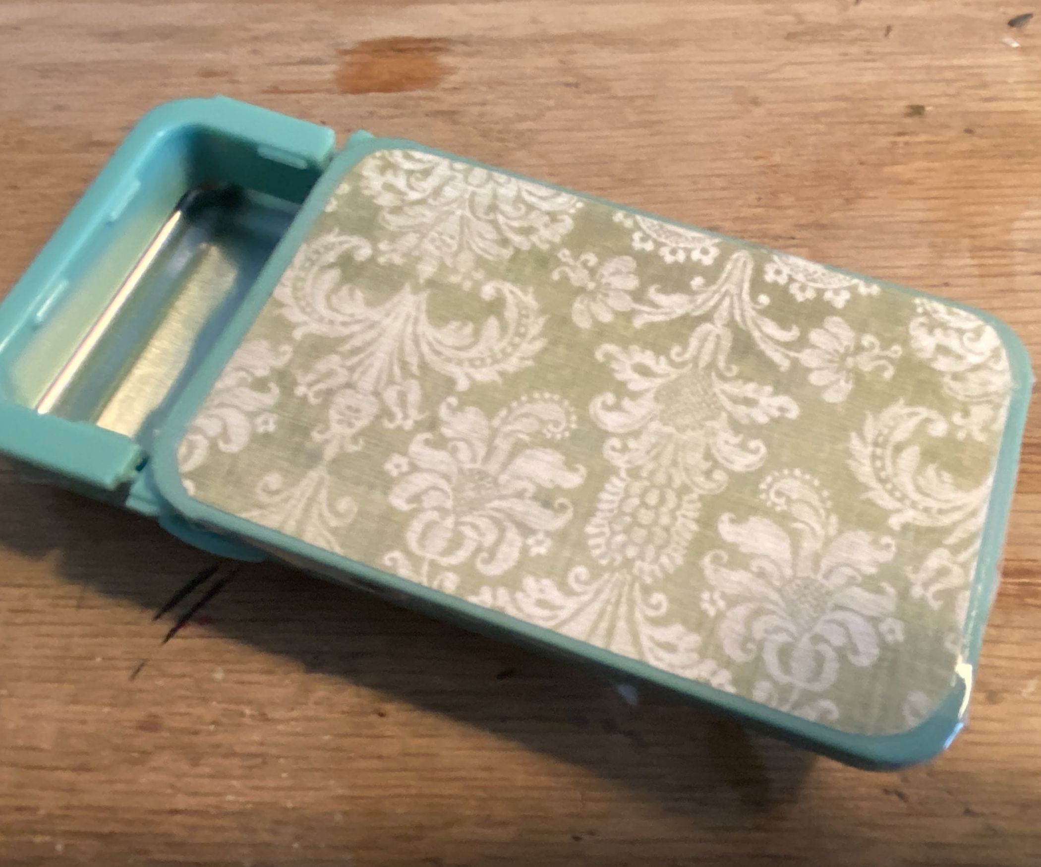 Mini Mint Tin Makeover : 5 Steps - Instructables