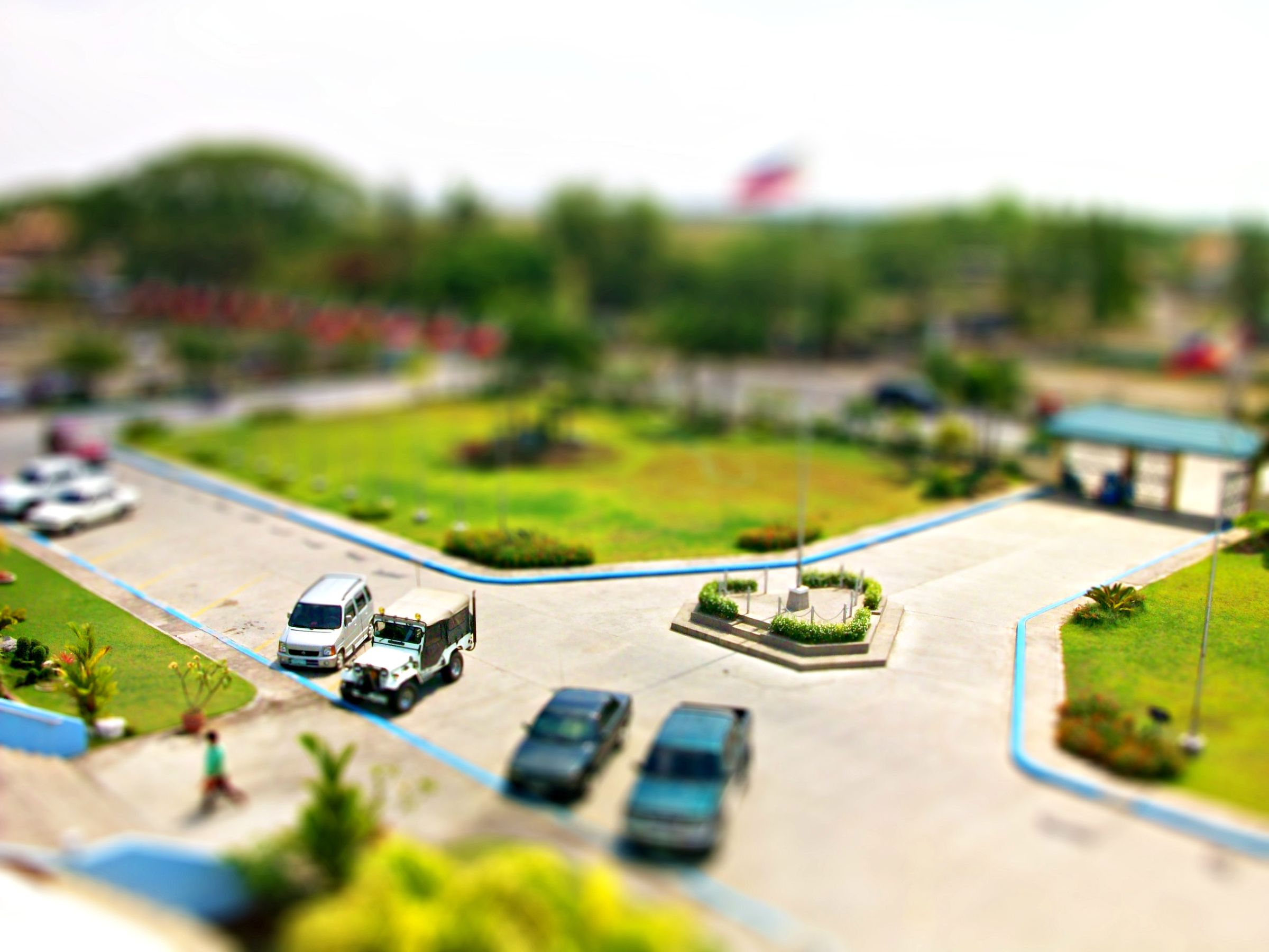 How to Achieve Miniature Effect Via Photoshop : 12 Steps (with Pictures ...