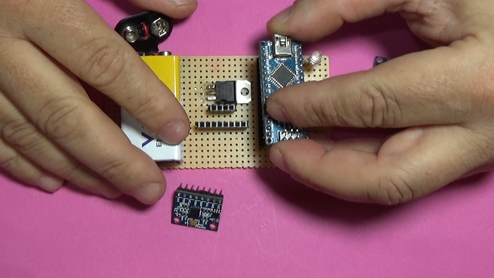 How to Make a Seismograph! : 5 Steps - Instructables