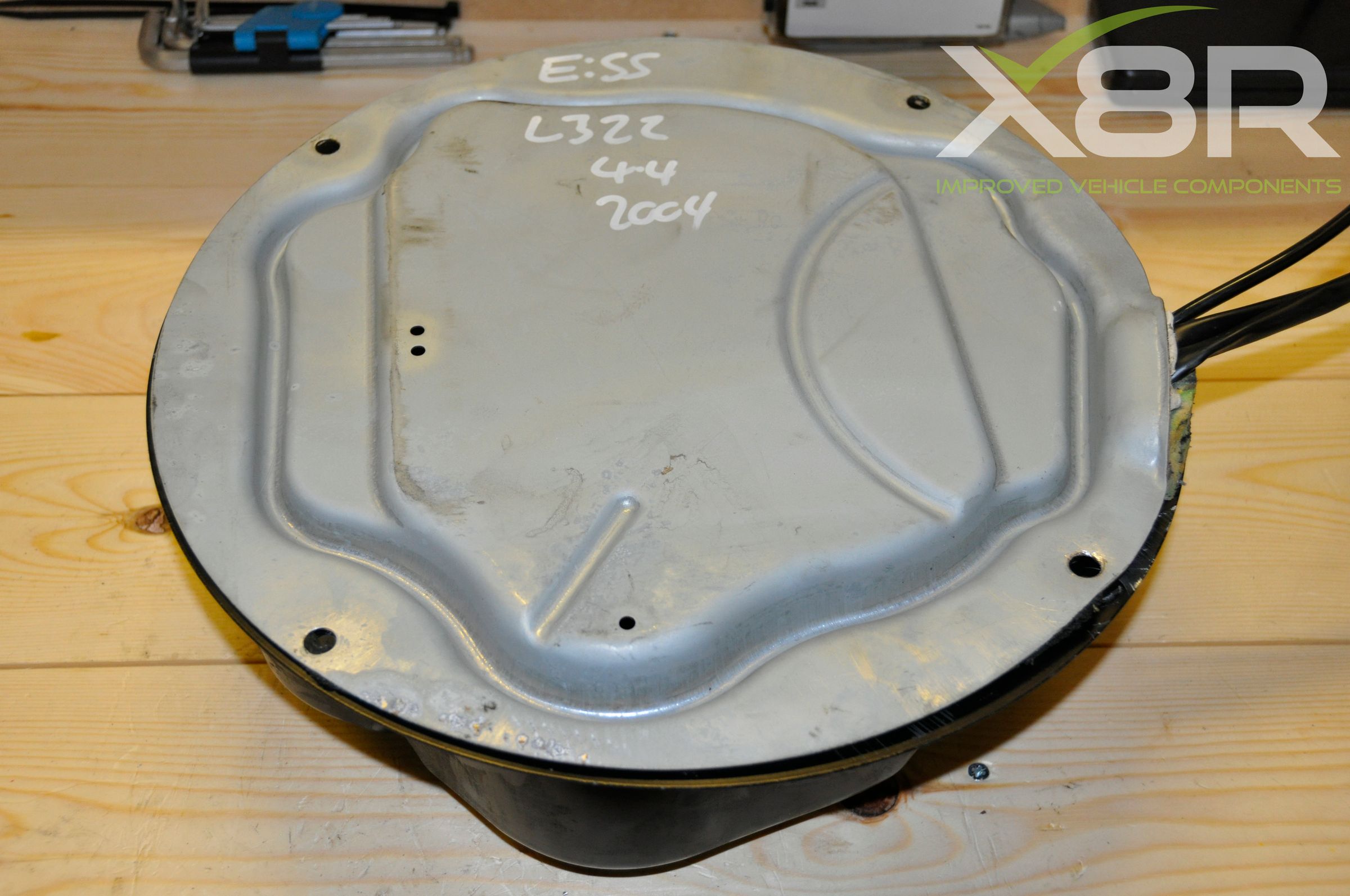 Range Rover L322 Wabco Air Suspension Compressor Removal : 8 Steps ...