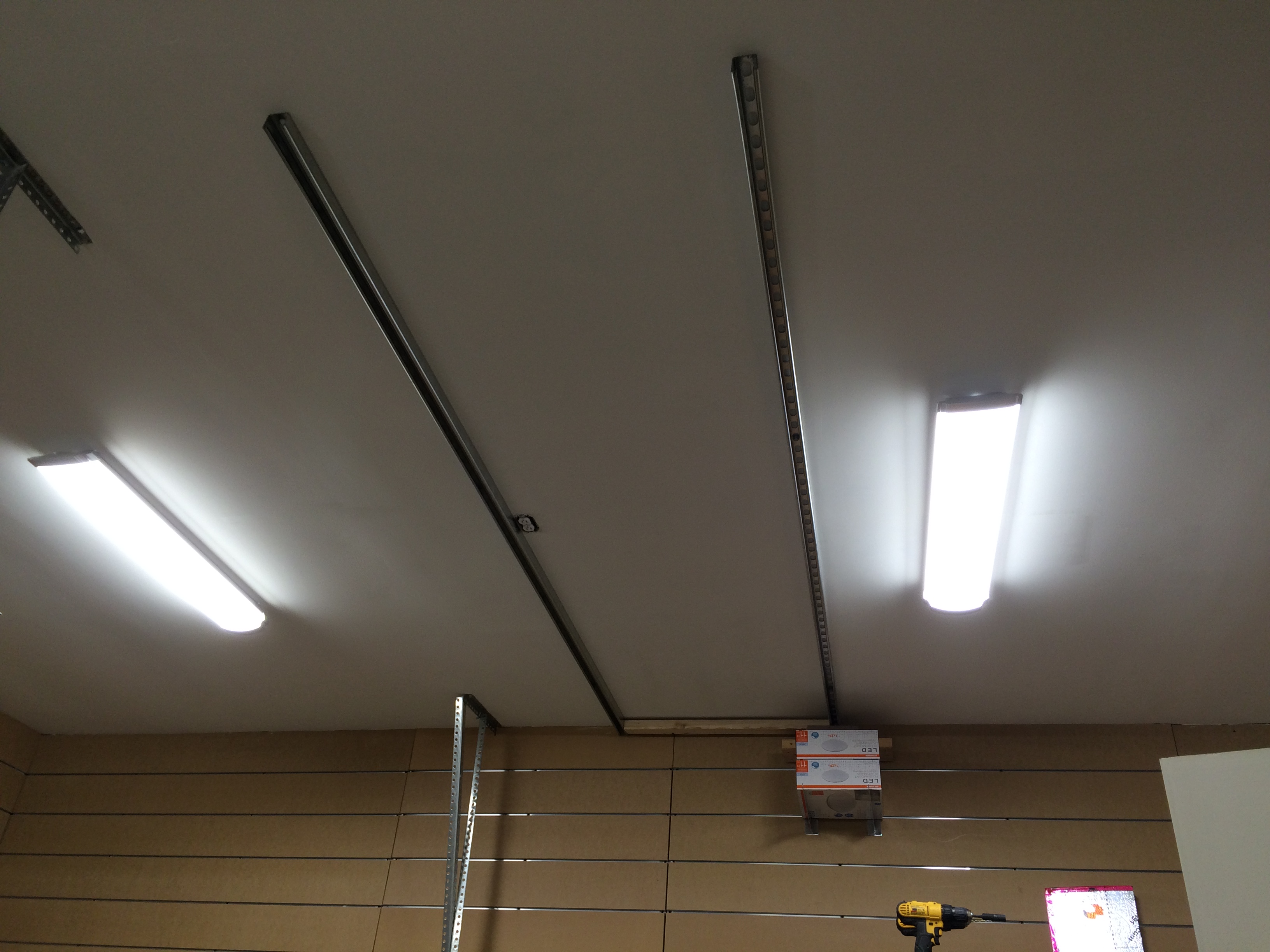 Overhead Garage Bicycle Storage System : 3 Steps (with Pictures ...