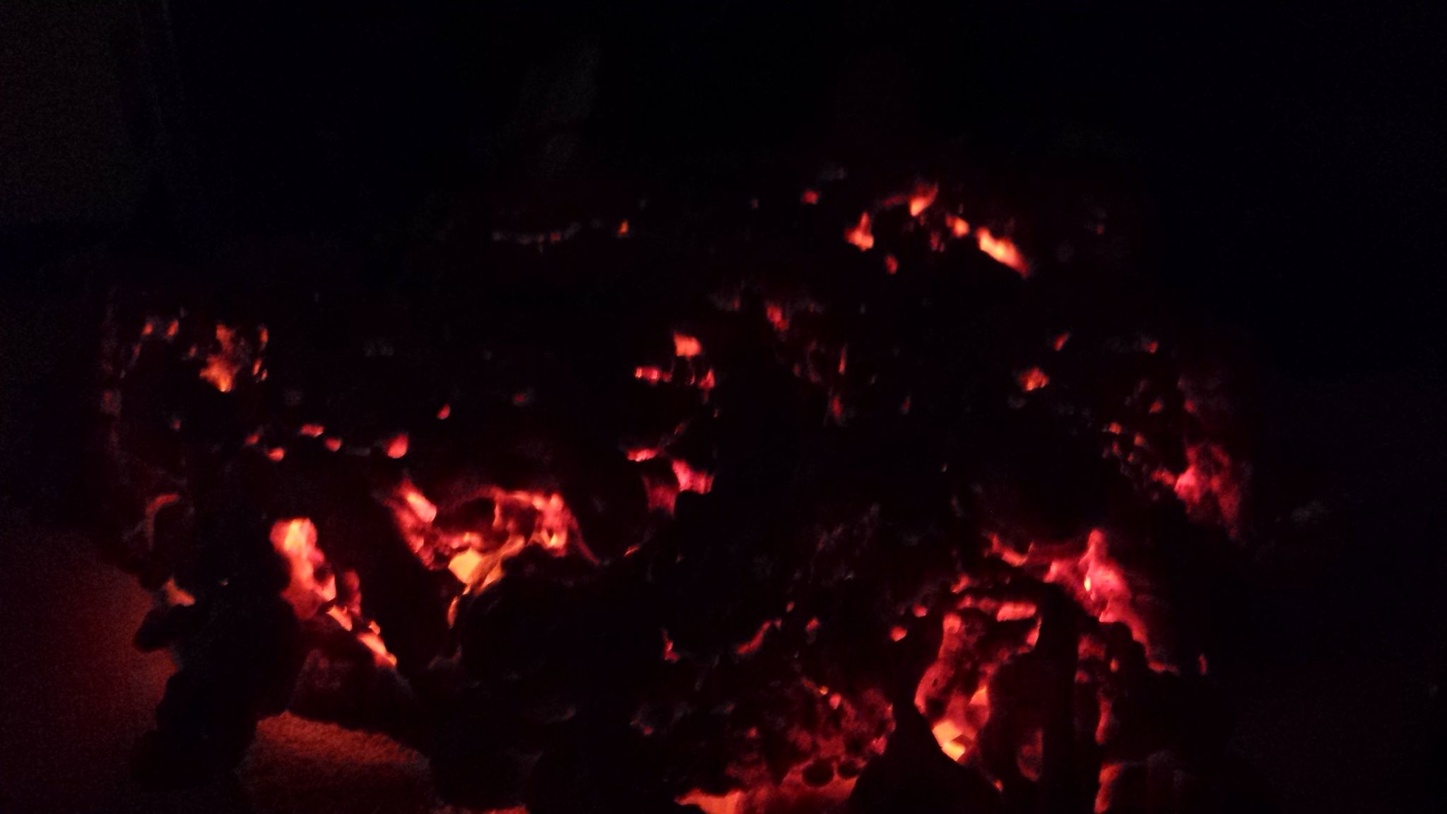 Burning Embers Halloween Prop : 8 Steps (with Pictures) - Instructables