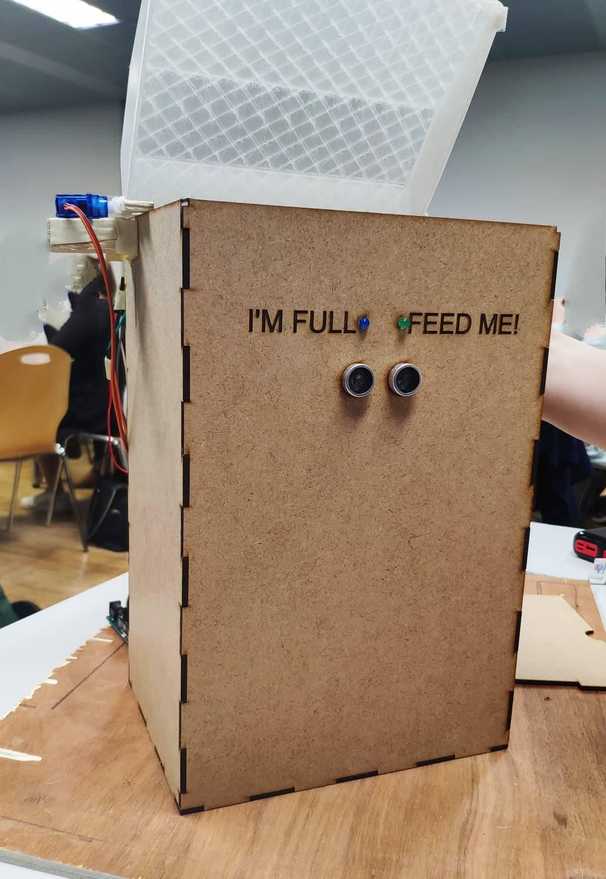 Smart Trashcan : 5 Steps - Instructables