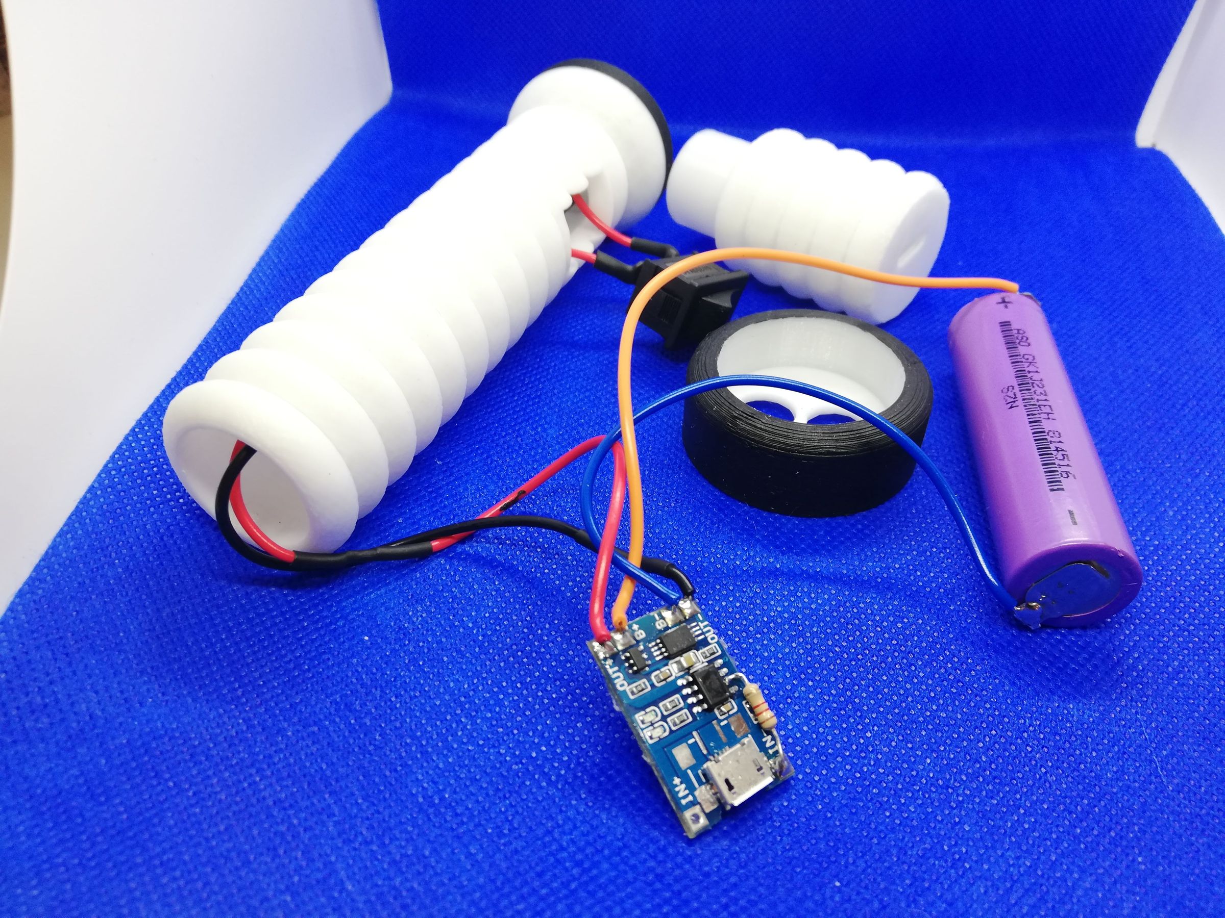 USB Rechargeable Eco Friendly Flashlight : 4 Steps (with Pictures ...