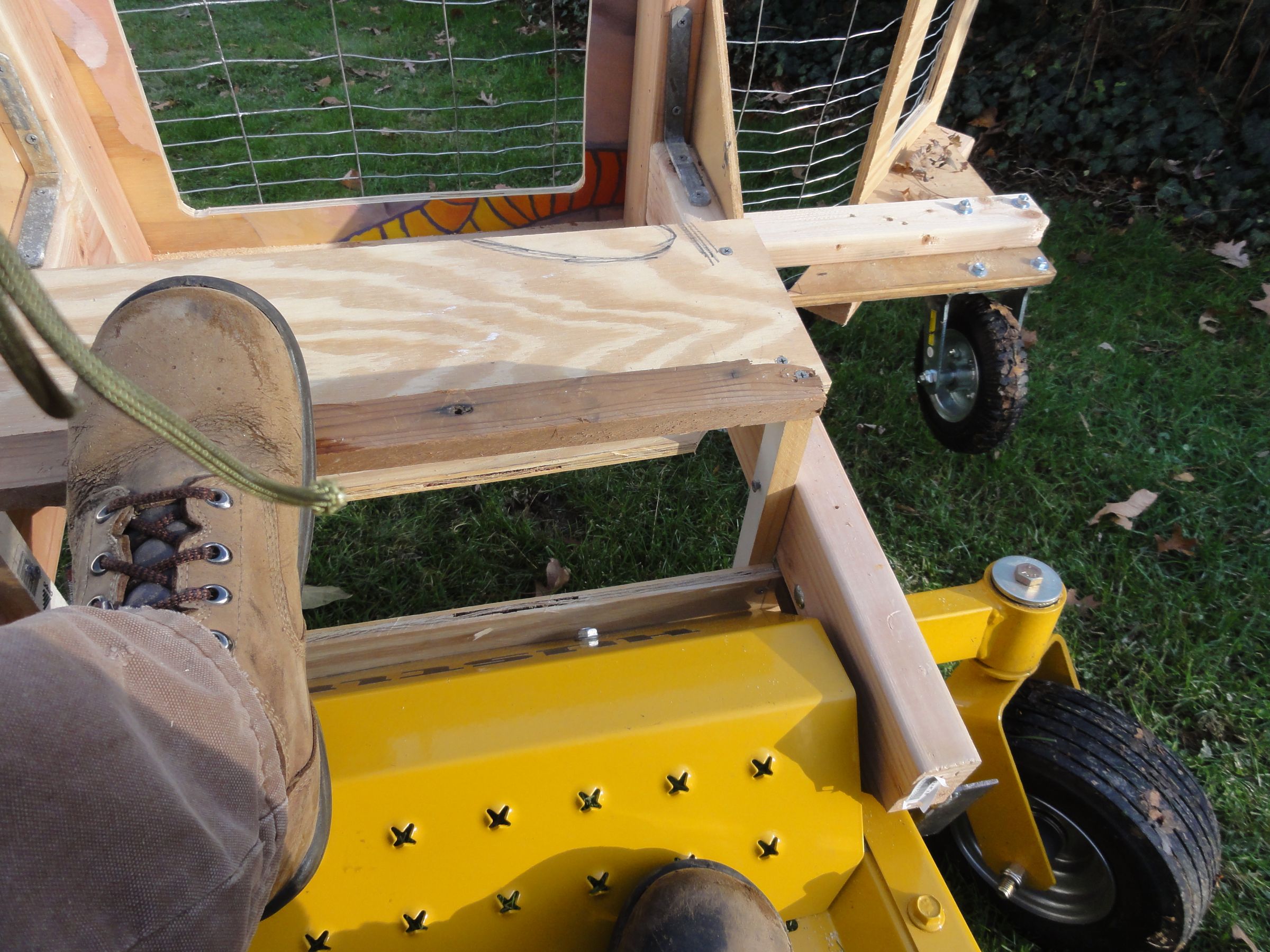 Leaf Plow for Zero Turn Mower : 7 Steps (with Pictures) - Instructables