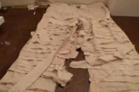 How to Make a Mummy Costume : 5 Steps (with Pictures) - Instructables