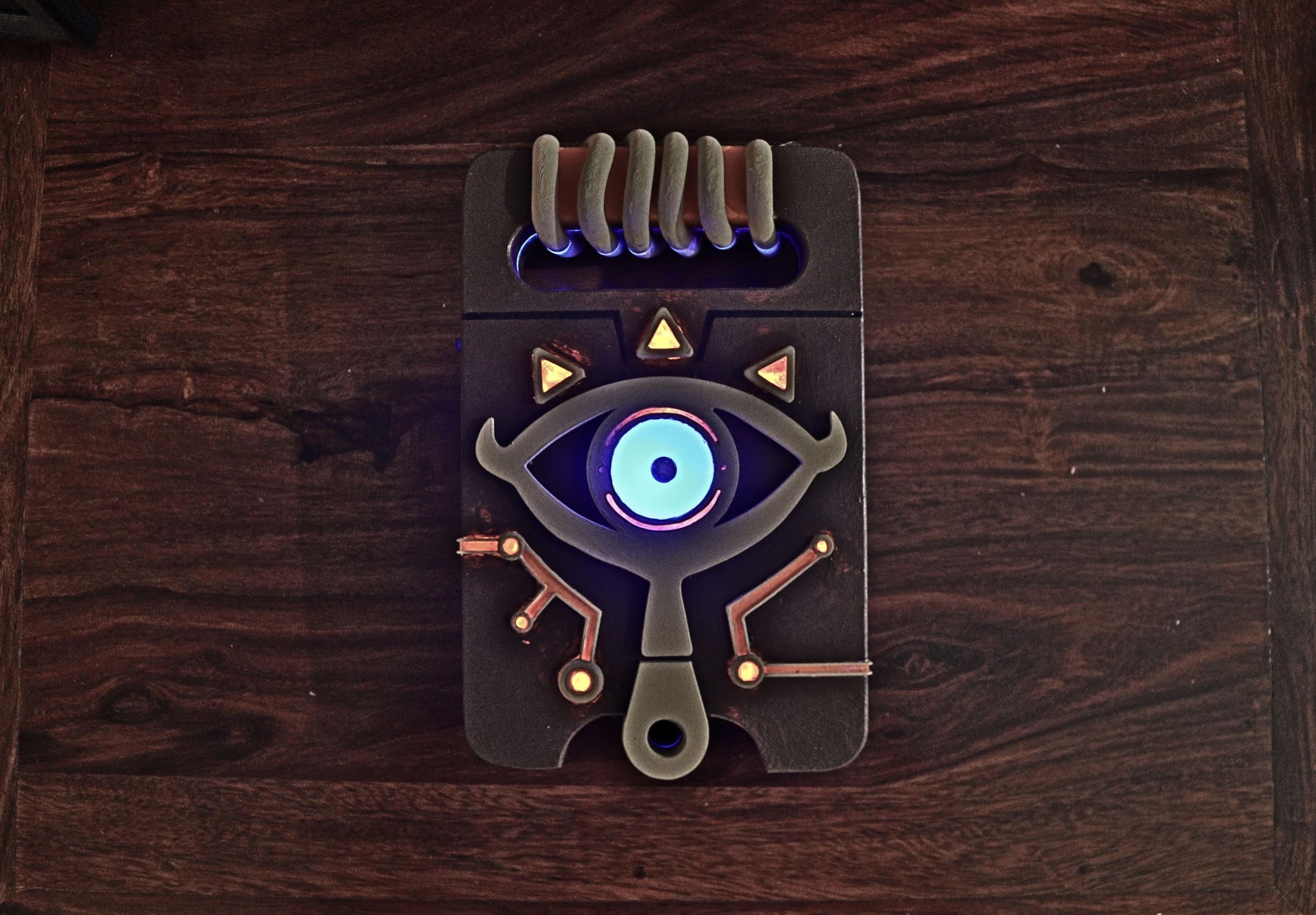 The Sheikah Slate From Breath of the Wild : 9 Steps (with Pictures ...