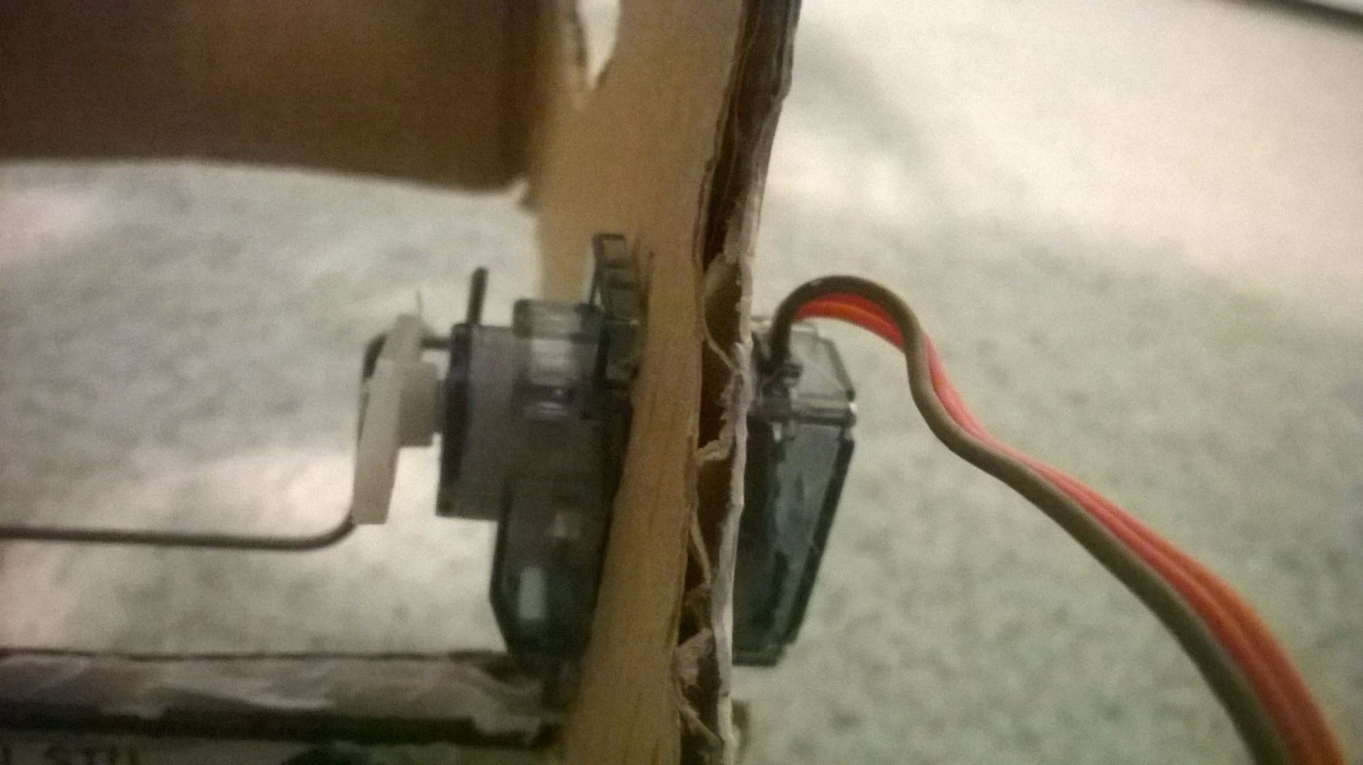 The Flying Gyro Stabilized VTOL Cardboard Box : 6 Steps (with Pictures ...
