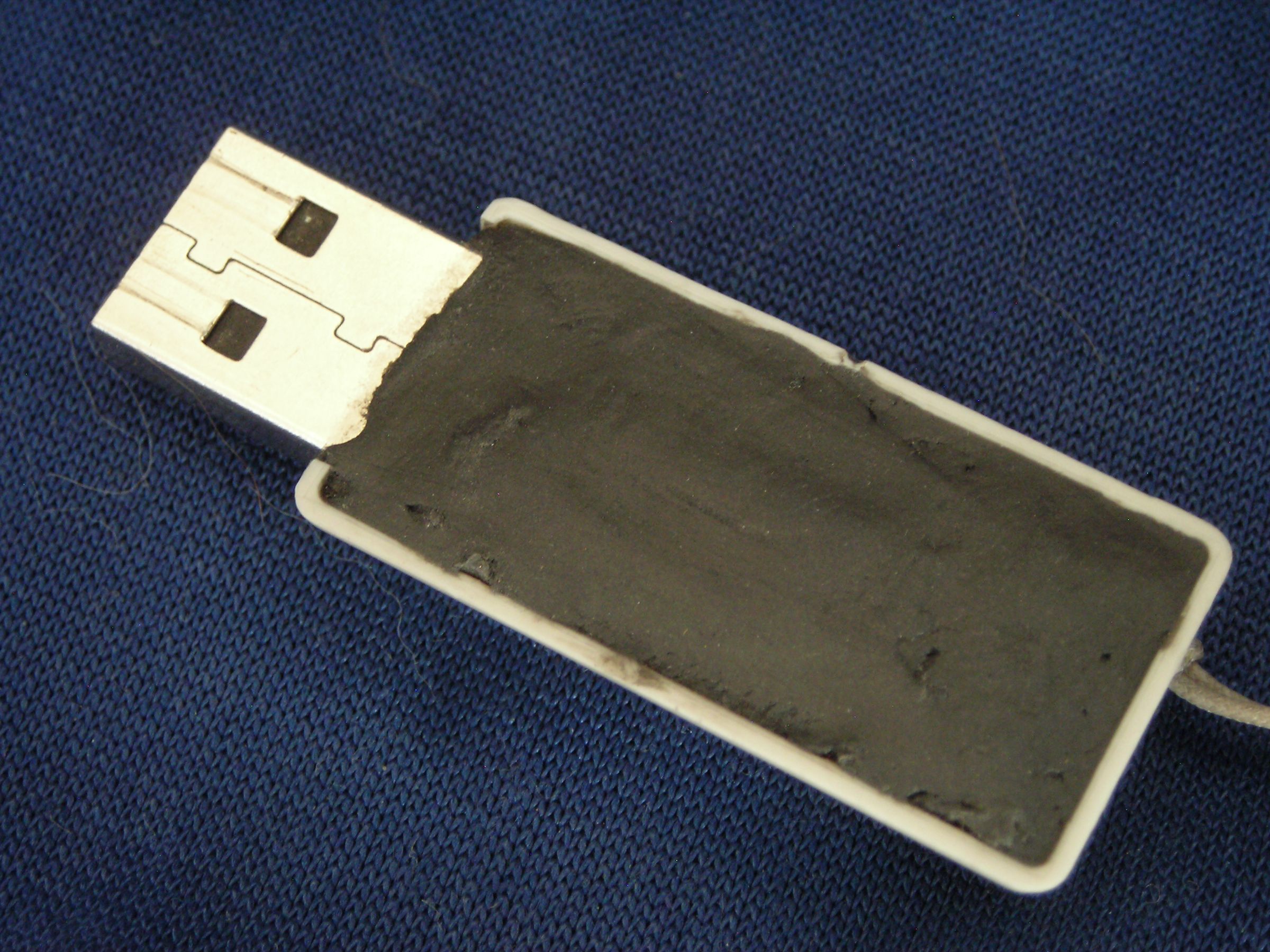Custom USB Drive - Project: Enter the USB : 4 Steps - Instructables