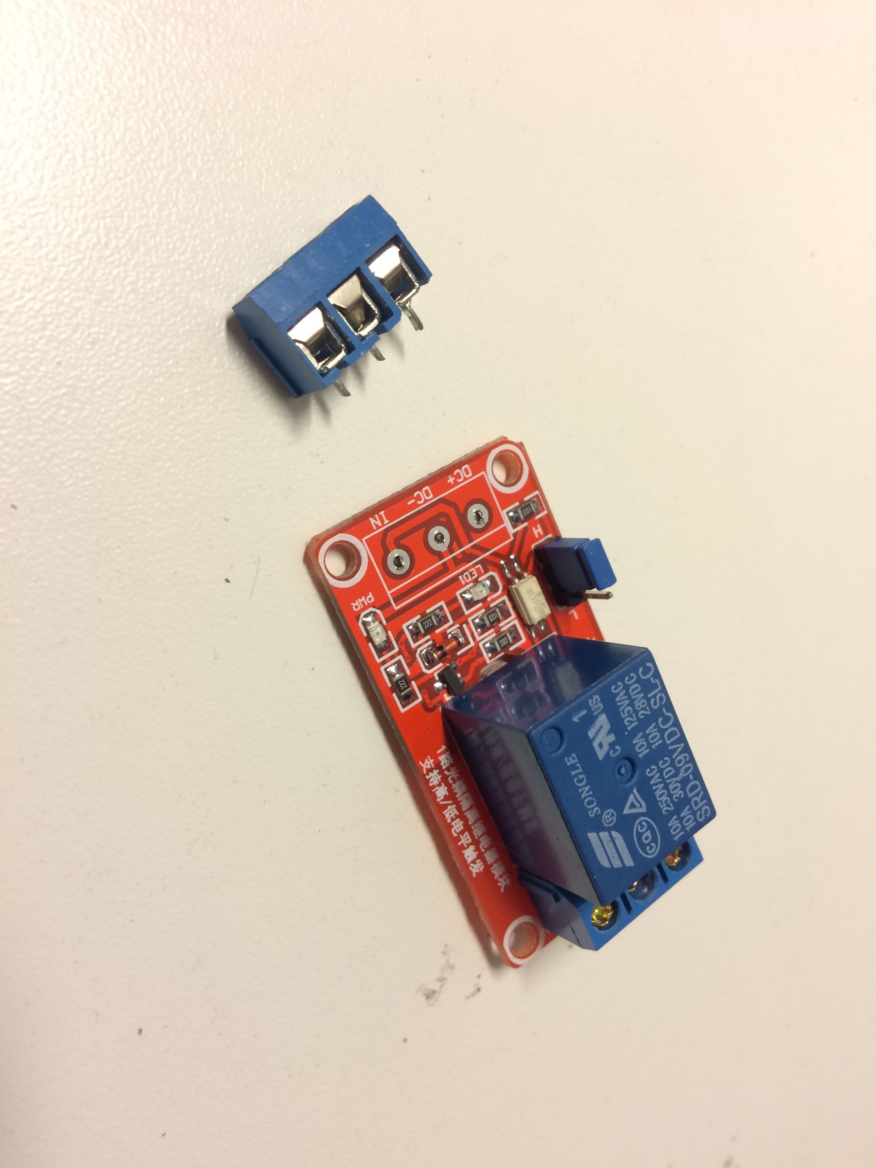 Remote Controlled Relay : 10 Steps - Instructables