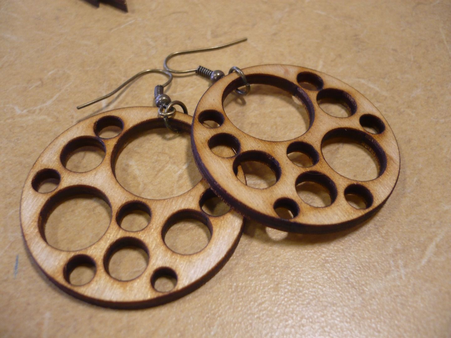 Laser Cut Earrings : 3 Steps (with Pictures) - Instructables