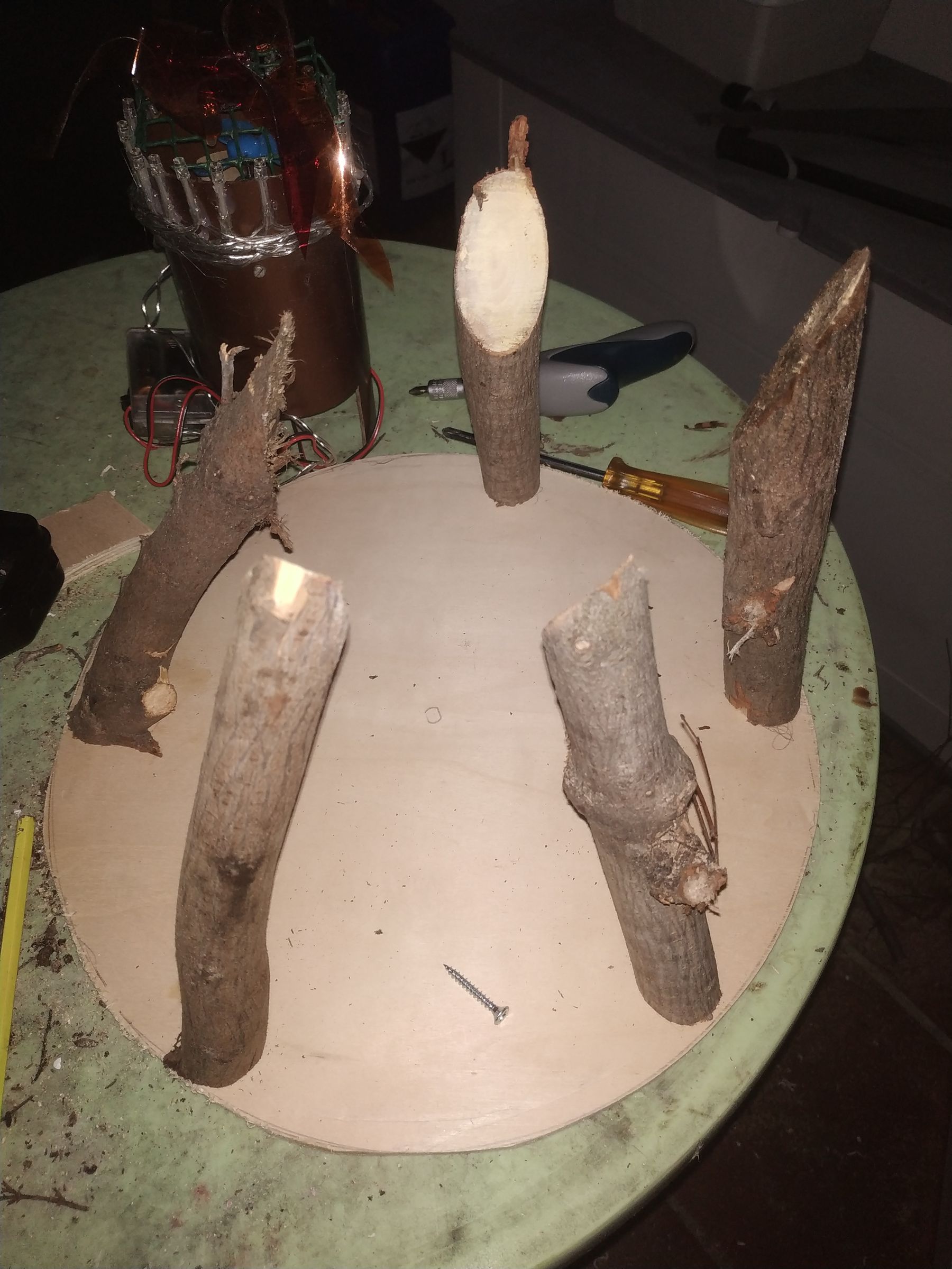 Fake Campfire : 5 Steps - Instructables