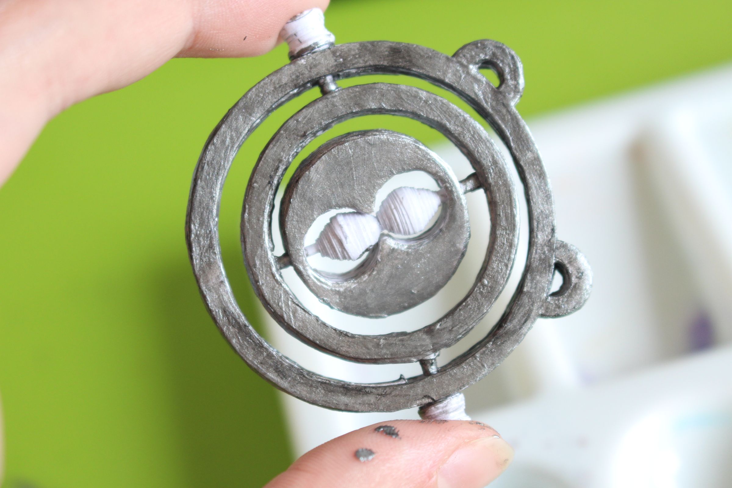 Paper Timeturner Necklace : 35 Steps (with Pictures) - Instructables