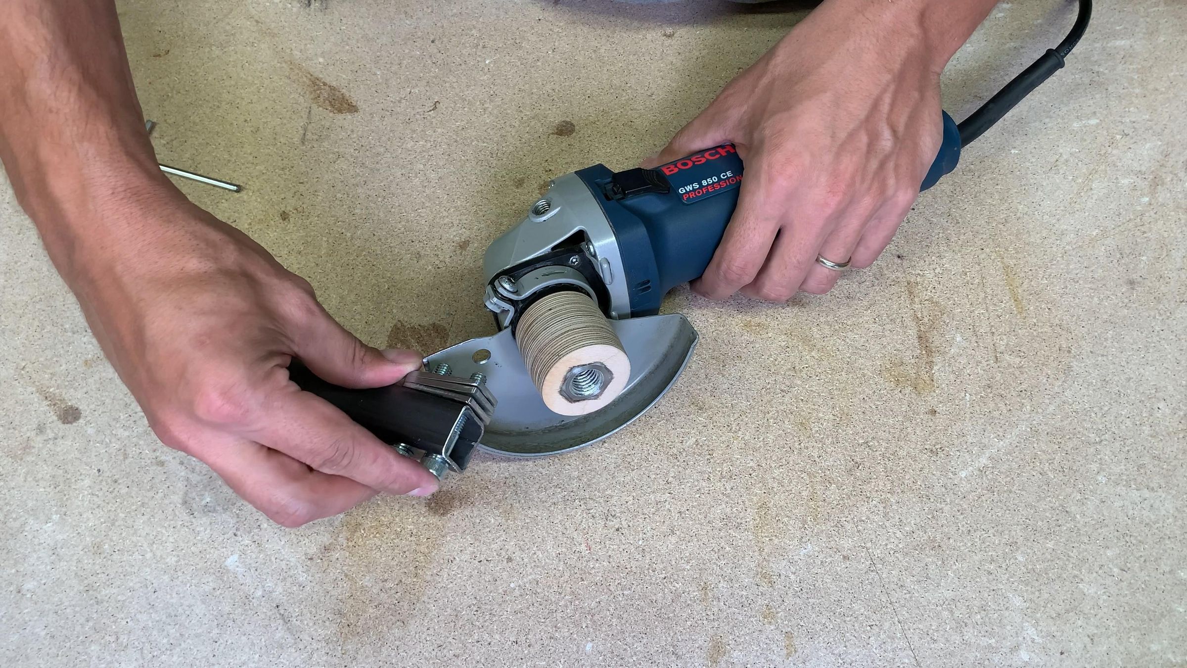 A Power File From an Angle Grinder : 15 Steps (with Pictures ...